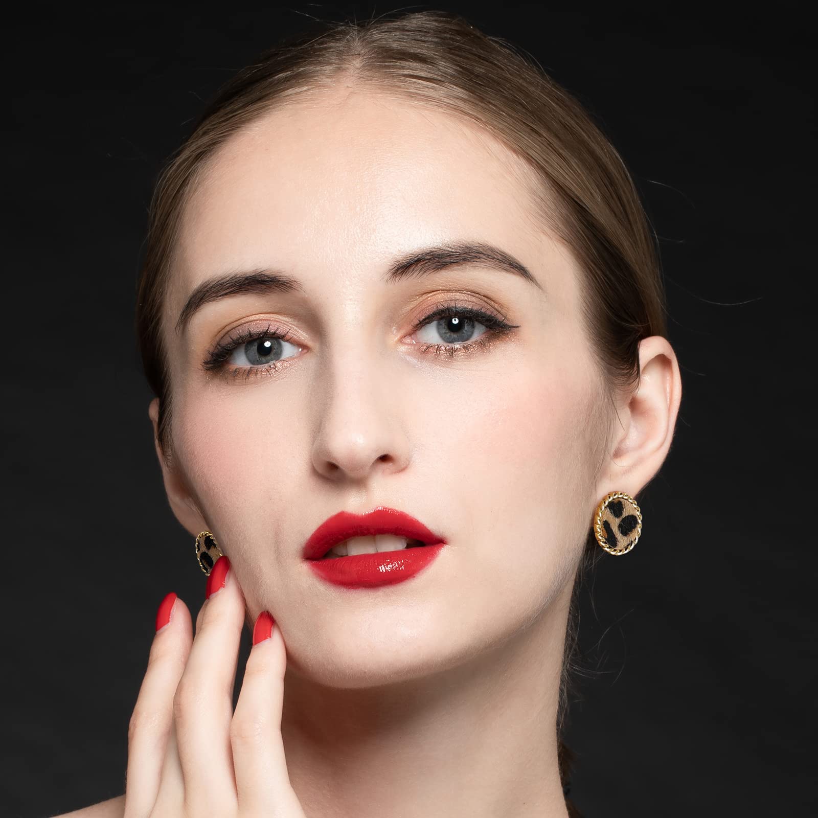 VOYOMI Leopard Stud Earrings for Women - Statement Geometric Tiny Circle/Square Hoop Earrings,Drop Dangle Earrings Fashion Jewelry for Girls, Great as Gifts(Circle)