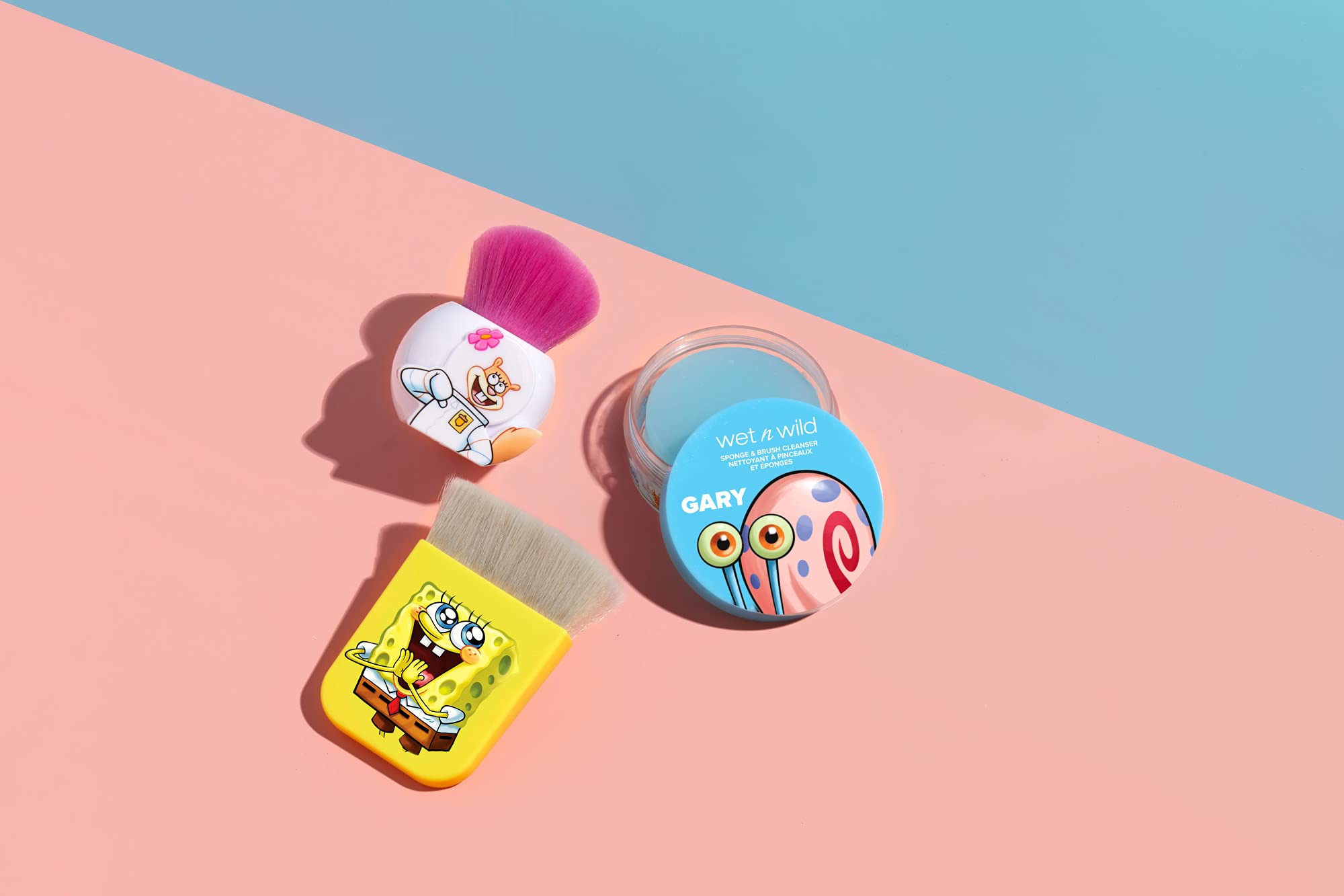 wet n wild Soap Suds Sponge + Brush Cleanser Bob Squarepants Makeup Tools Brush Cleaner Solution, Gary the Snail, 1.05 Ounce (1114234)