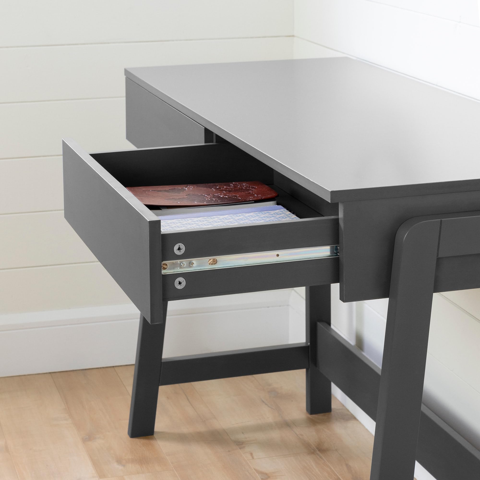 South Shore Liney Secretary-Charcoal Gray