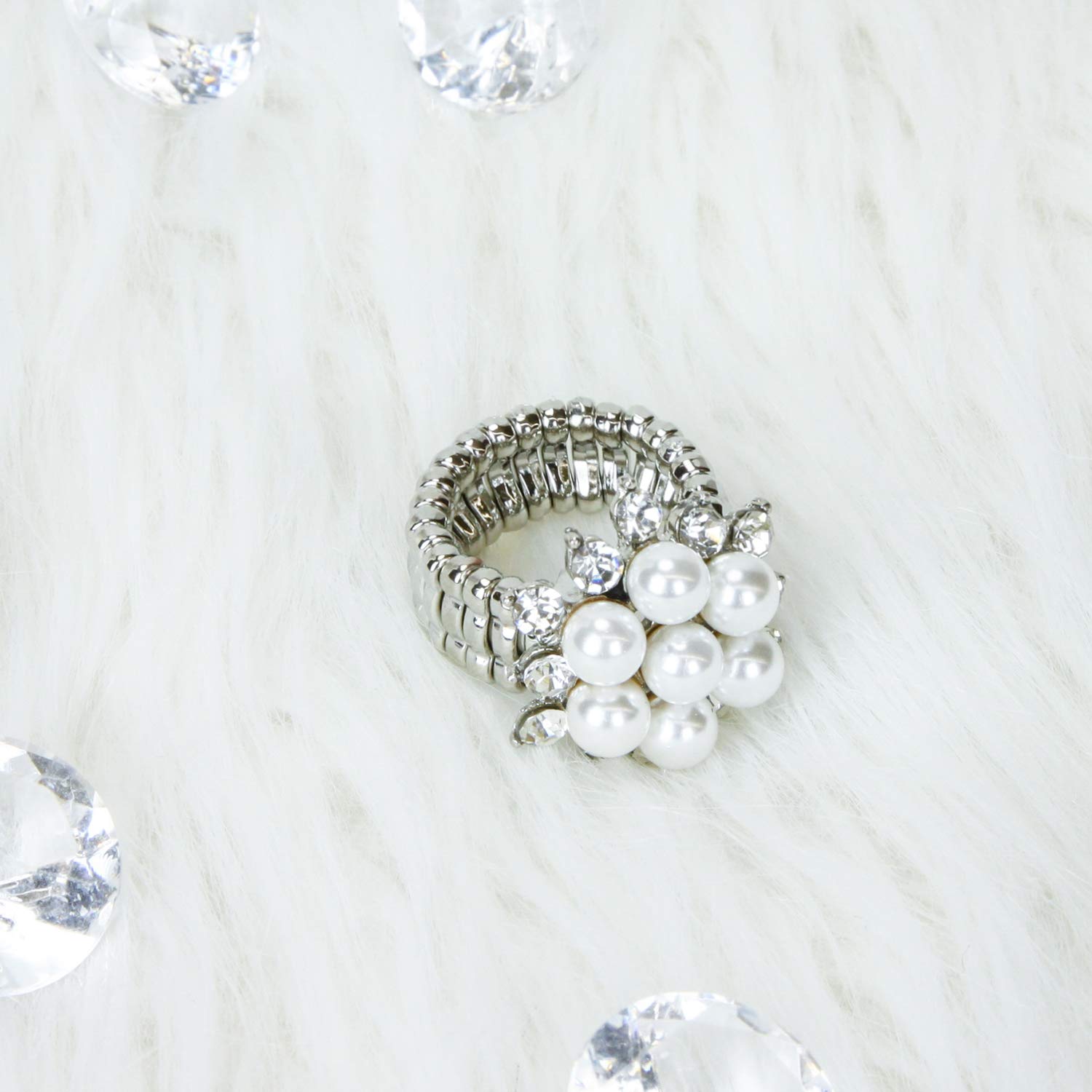 SP Sophia Collection Women's Elegant Pearl and Rhinestone Floral Cluster Stretch Ring