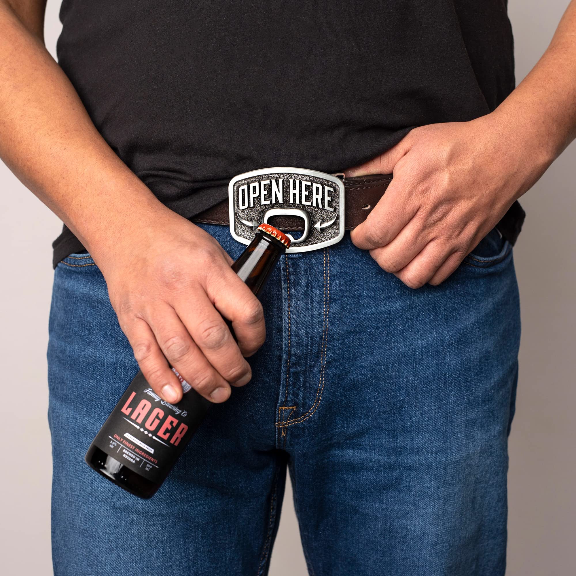 Western Beer Belt Buckle - Large, Texas Cowboy Style Bottle Opener Buckles For Men - Menβs Novelty Funny Gag Gift Belt Buckle That ππππ₯π₯π² ππ©ππ§π¬ ππ¨πππ₯ππ¬-Silver Chrome