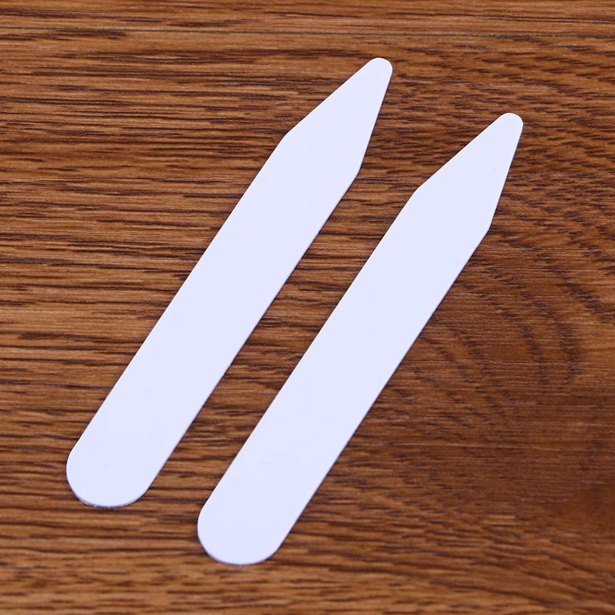 WINOMO 200pcs 3 Sizes Dress Collar Stays Collar Bones Dress Shirt Collar Support Collar Stiffeners Collar Inserts Collar Stay Holder for Shirt Dressing