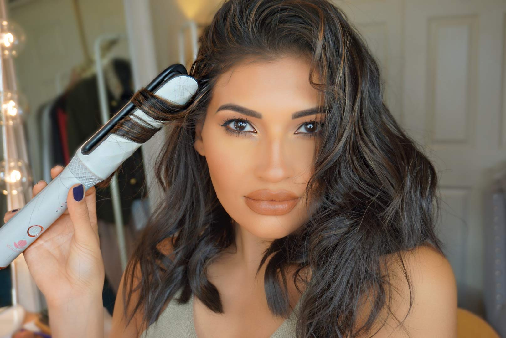 VOLOOM Endless Waver | Healthy Hair No Clamp Slot Waver | Adjustable Heat Setting | Auto Shut off | Wave Wand for Beach Waves and Glam Style