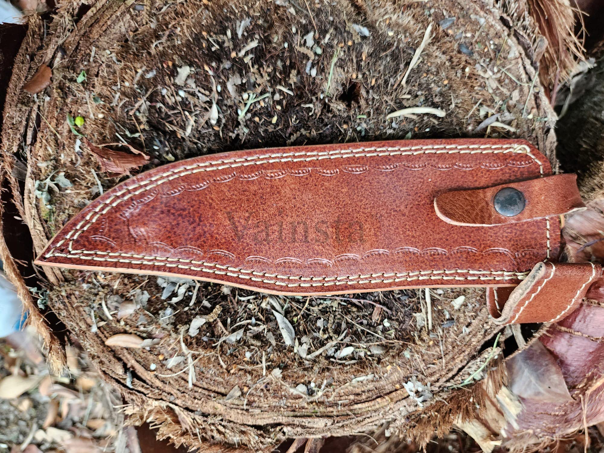 Vainsta Fixed Blade Knife with Sheath 15 Inch Handmade Custom Damascus Hunting Knife, Hand Forged Classic Bowie Knife with Camel Bone Handle for Firm Grip, white