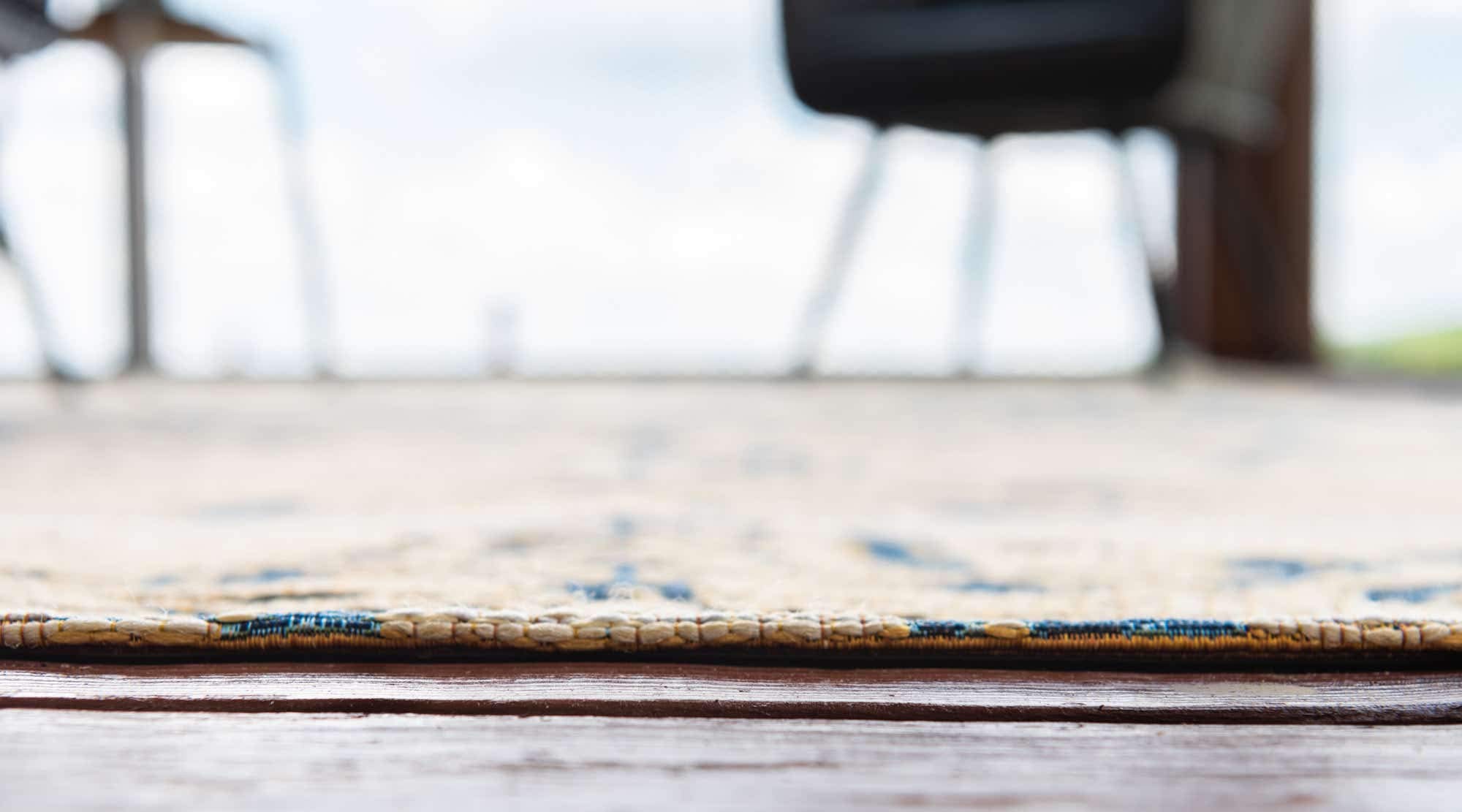 Unique Loom Outdoor Botanical Collection Area Rug - Ivy (5' 3" x 8' Rectangle, Beige/ Blue)