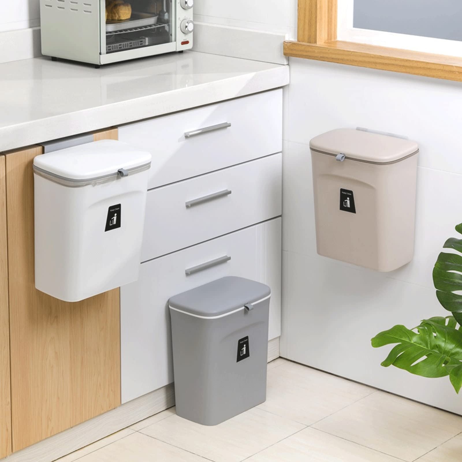 TURHAN Trashcan, 9L Wall Mounted Trash Can Bin with Lid Waste Bin Kitchen Cabinet Door Hanging Trash Bin Garbage Car Recycle Dustbin Rubbish