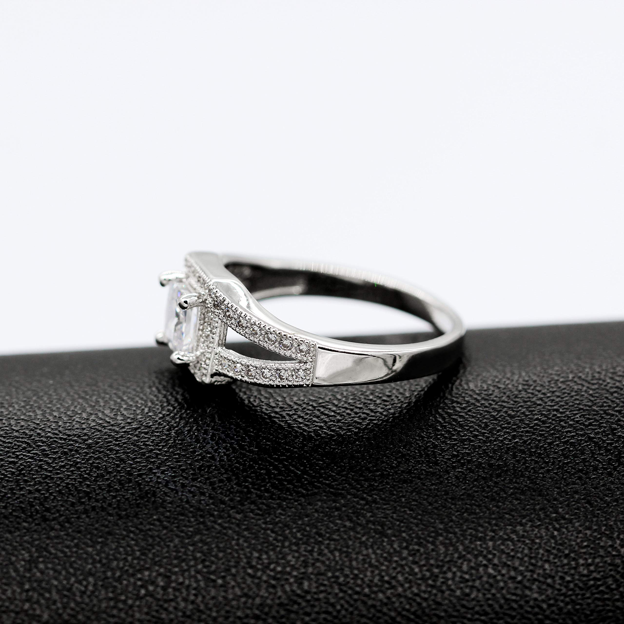 Uloveido Women's White Gold Plated Princess Cut Cubic Zirconia Wedding Engagement Ring Split Shank Solitaire Anniversary Ring (Size 8) WX013