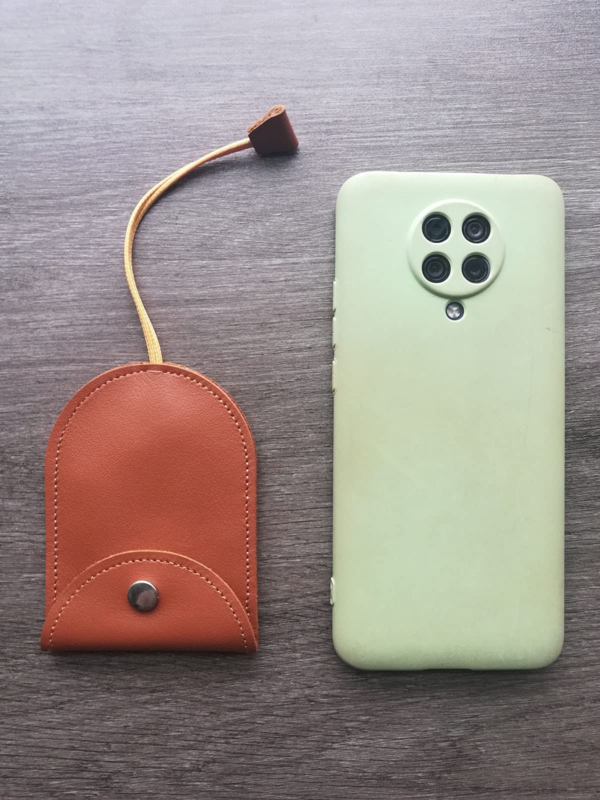 Y.L Car Key case,Genuine Leather Car Smart Key Chain Keychain Holder Metal Hook and Keyring for household keys and car keys