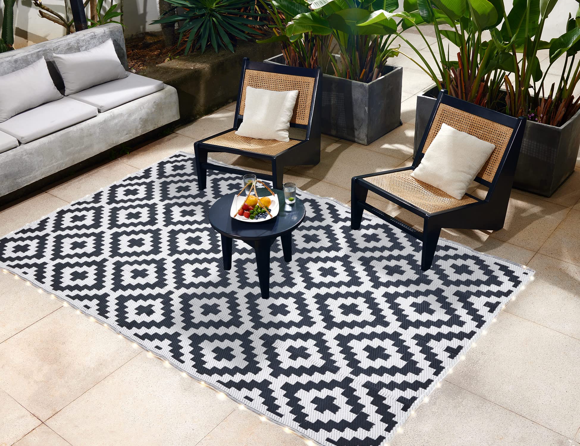 URBEST Outdoor Camping Mats Rugs Reversible Waterproof RV Deck Porch Plastic Rugs Black-White 9x12 Feet