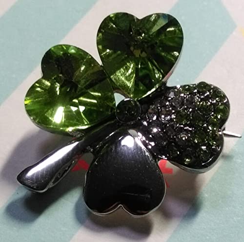 Trafford2009MU Green Shining Shamrock St Patrick's Day Celtic Ireland Enamel Pin Badge Brooch