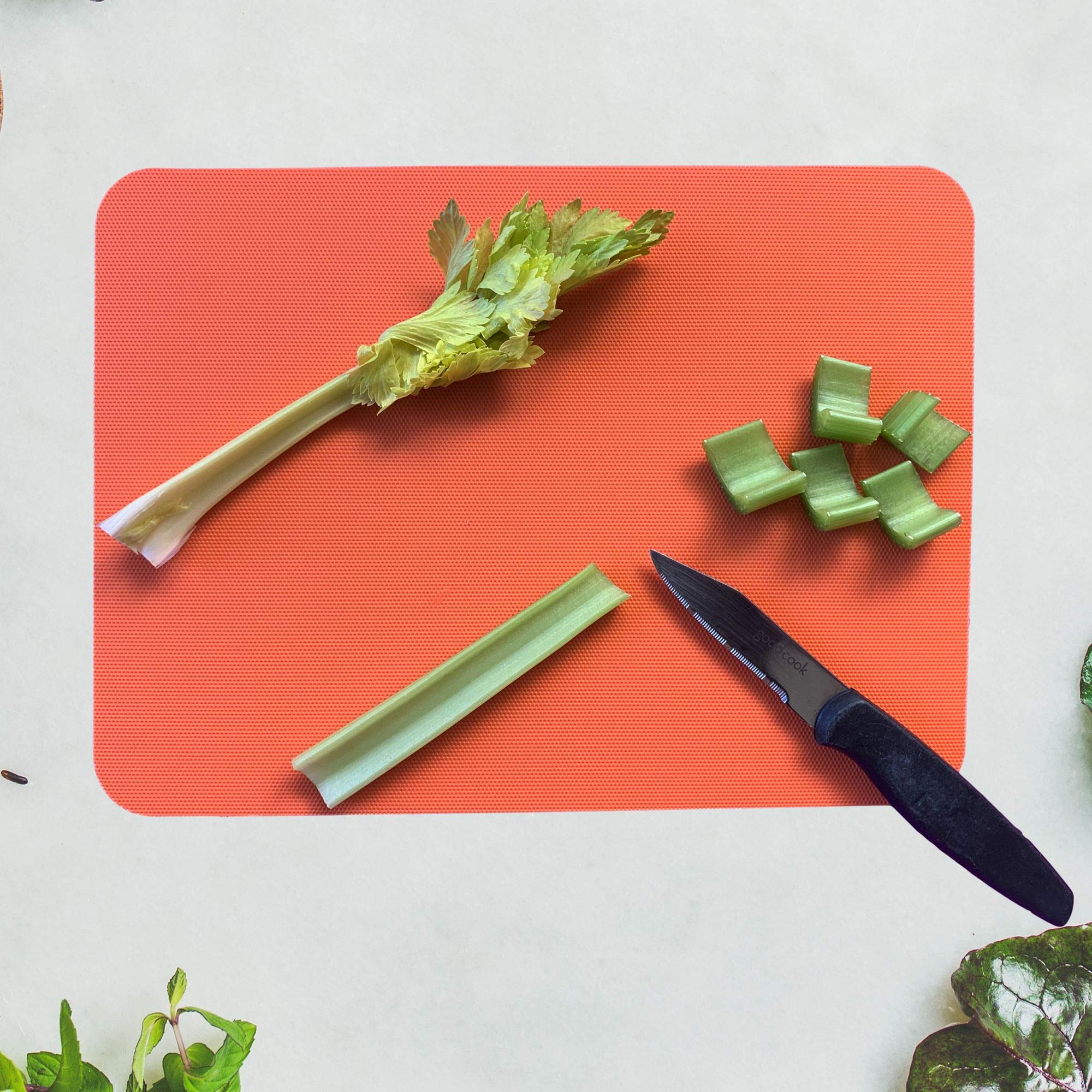Simply Genius Plastic Cutting Boards for Kitchen - Color Coded Chopping Board Set - Flexible Cutting Mats for Meat & Vegetables - Dishwasher Safe, Non-Slip, BPA Free (4-Pack Gray, 8"x11")