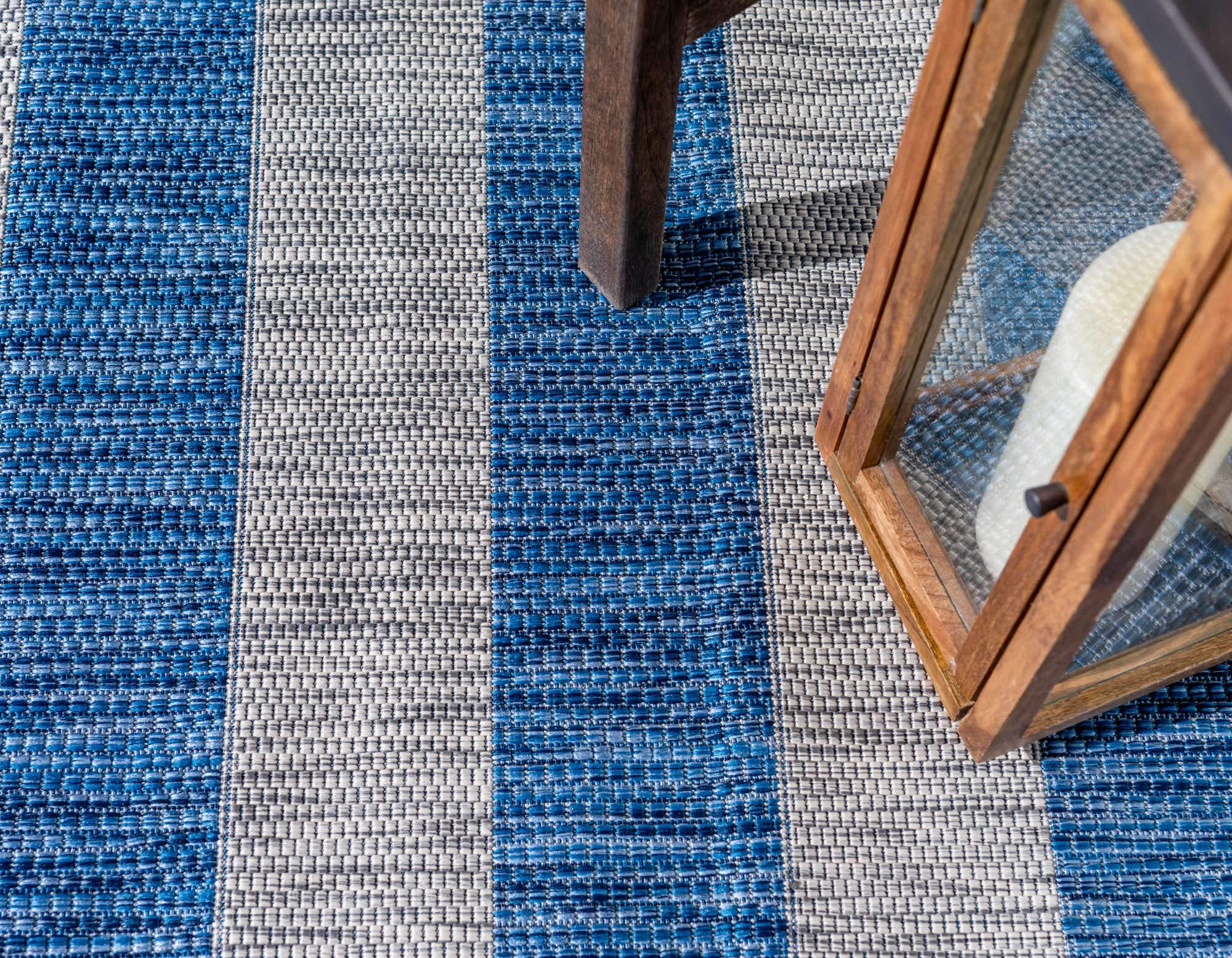 Unique Loom Outdoor Striped Collection Area Rug - Distressed Stripe (9' x 12' Rectangle, Blue/ Gray)