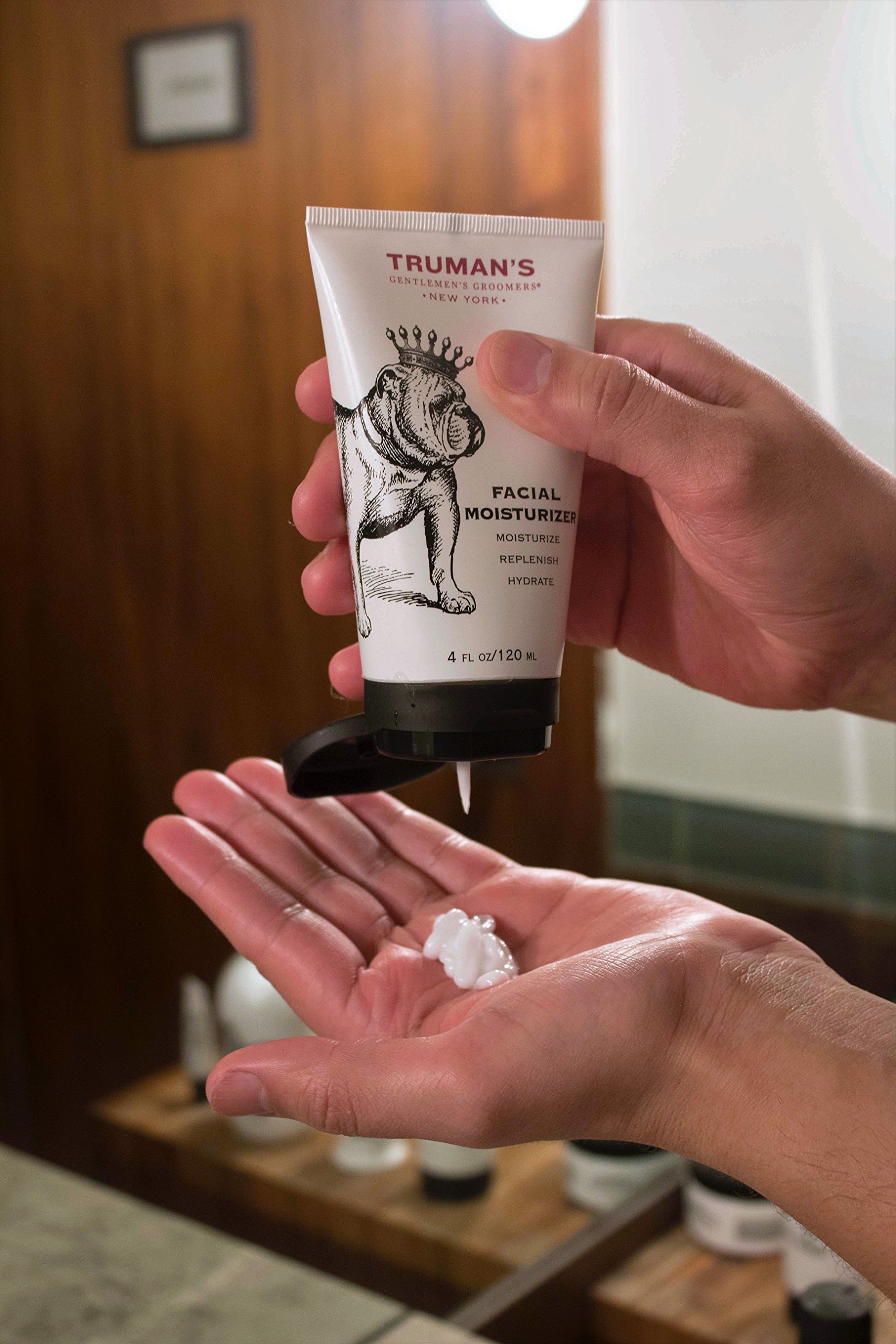 Truman's Gentlemen's Groomers - Men's Facial Moisturizer - Fixes Dry Skin, Rich in Vitamin B to Reduce Inflammation, Cooling Eucalyptus oil 4oz