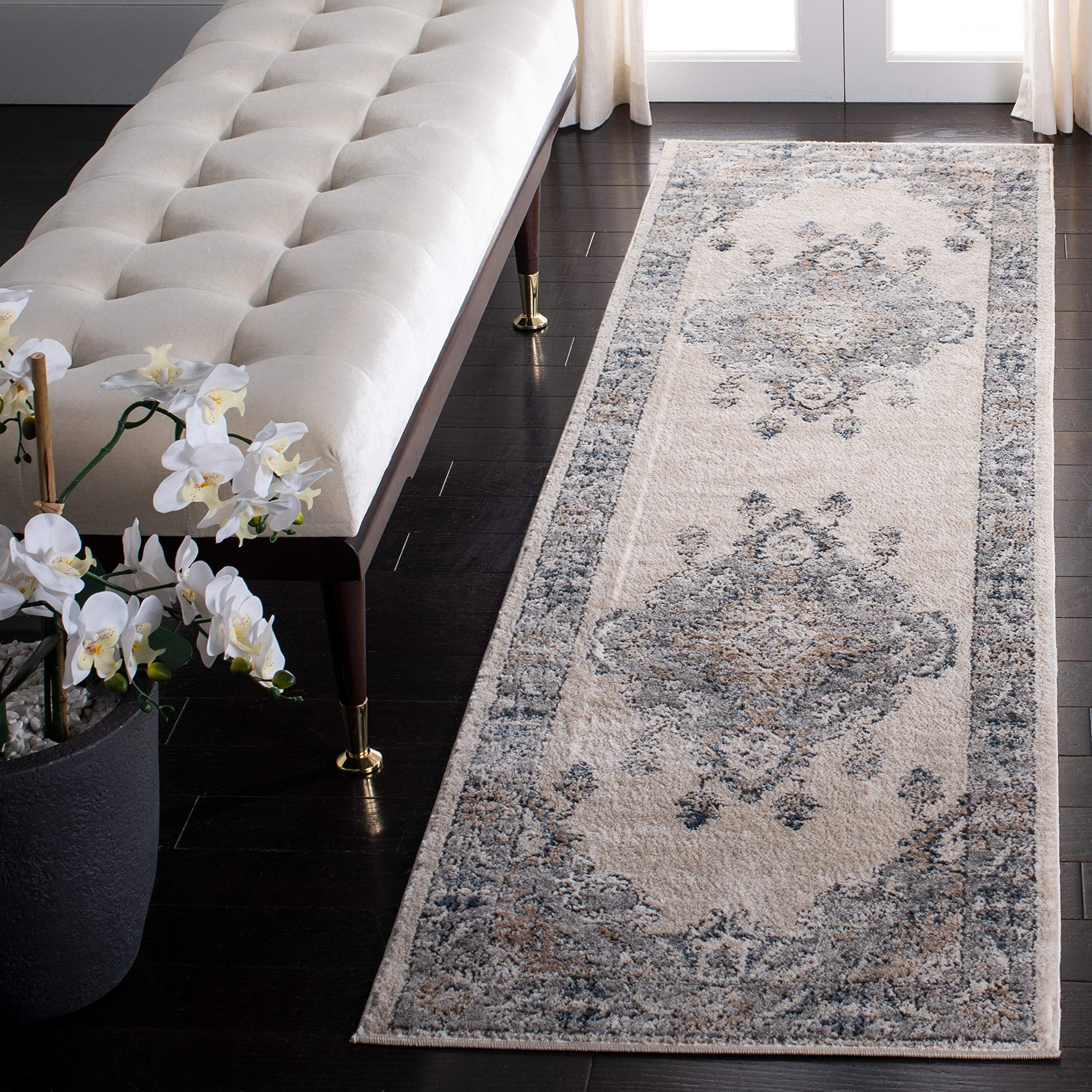 SAFAVIEH Oregon Collection Runner Rug - 2'2" x 8', Beige & Grey, Oriental Distressed Design, Non-Shedding & Easy Care, Ideal for High Traffic Areas in Living Room, Bedroom (ORE898B)