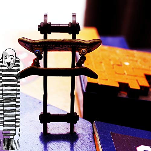 SOLDIER BAR Fan Team Fingerboards Ramp (Display Rack Black, On Desk 15cmX3cm)