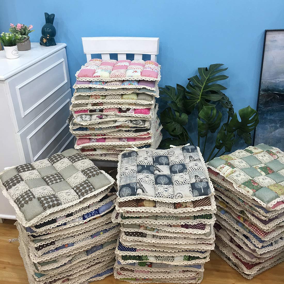 vctops Patchwork Chair Pad with Ties No Slip Lace Trim Chair Cushion Farmhouse Floral Print Kitchen Dining Seat Cushion (098, 16"x16")