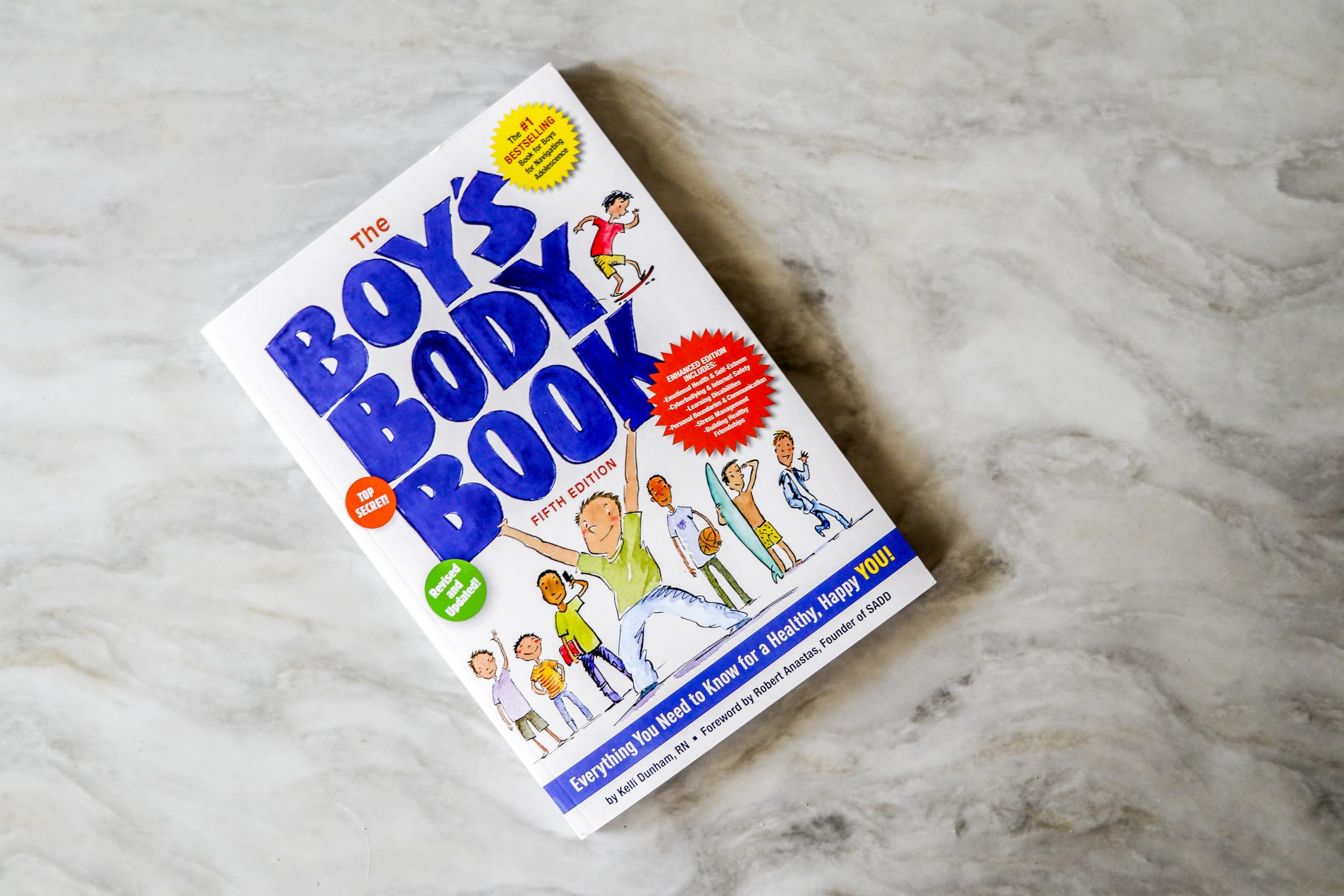 The Boy's Body Book (Fifth Edition): Everything You Need to Know for Growing Up! (Boys & Girls Body Books)