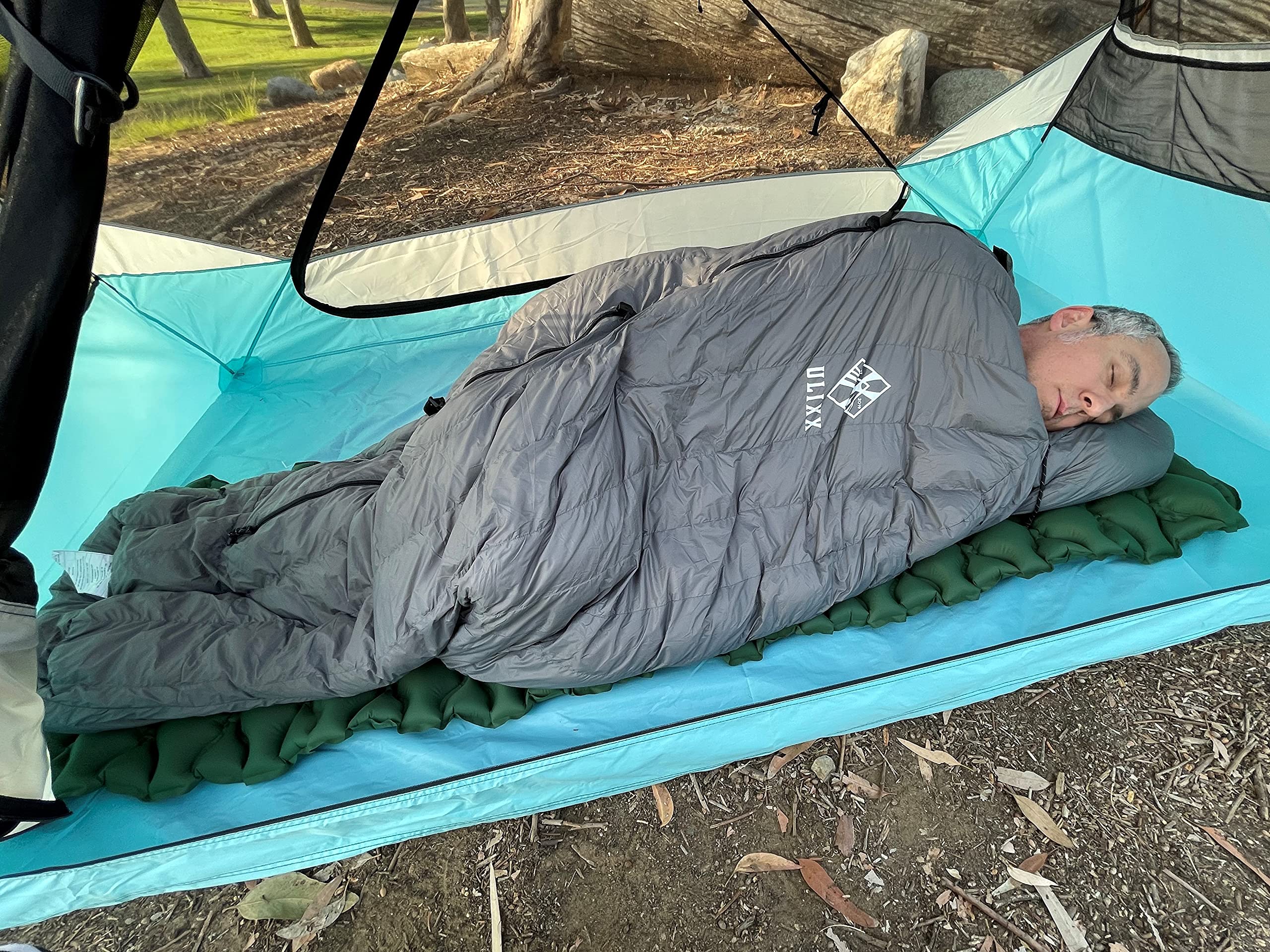 Ulixx Sleeping Bag for Adults – Extra Wide, Backpacking Quilt, Lightweight, 3 Season Camping; Perfect for Side Sleepers.