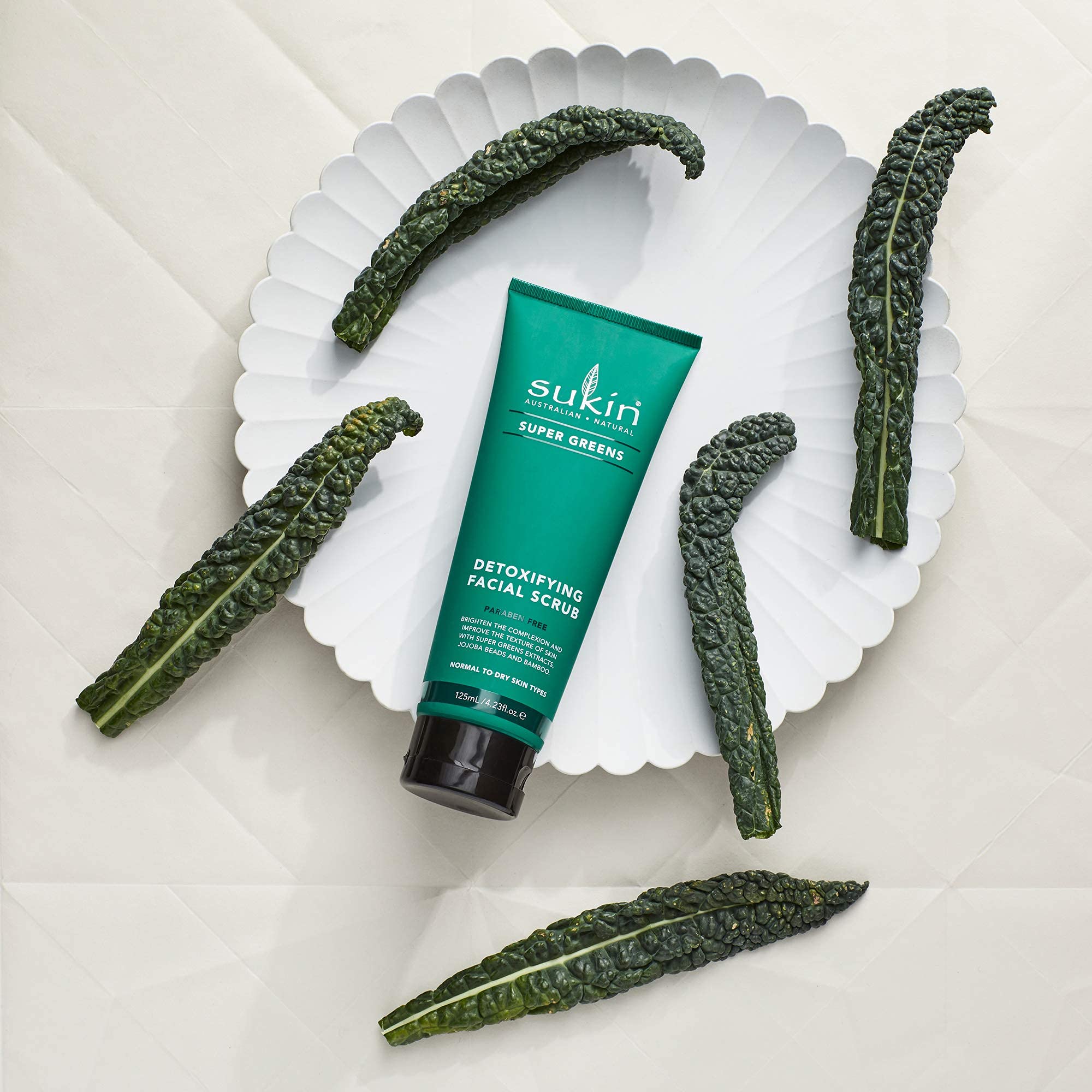Sukin Super Greens Detoxifying Facial Scrub, 4.23 FL. Oz.