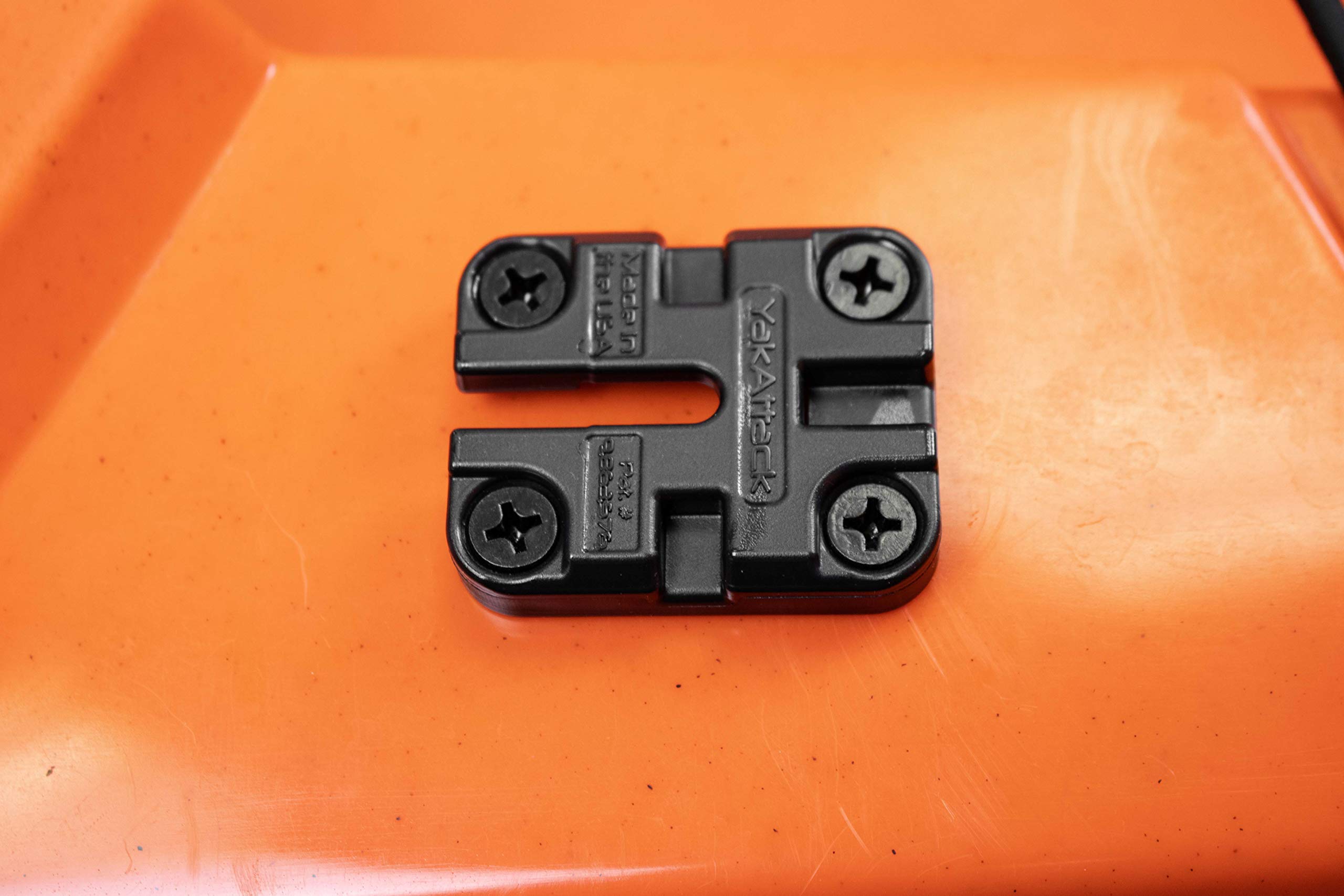 YakAttack MightyMount II with FullBack backing plate, includes Mounting Hardware