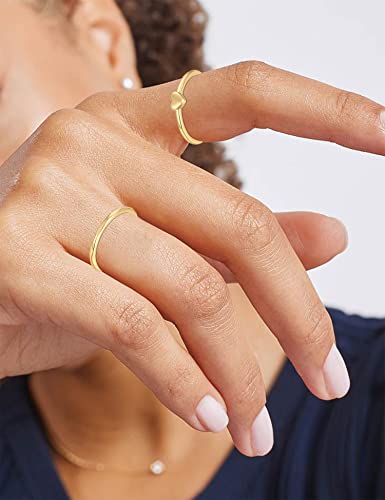 RLMOON 8PCS 14K Gold Plated Stacking Ring Set for Women Teen Danity Thumb Stackable Rings Gold Heart CZ Promise Eternity Rings Plain Band Size 4