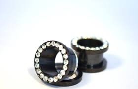 TOUCHNEW Black Anodized Titanium Over Surgical Steel Screw-on Plugs/gauges with Clear Diamond Cz Stones 2 Pieces (7/16" (11mm))