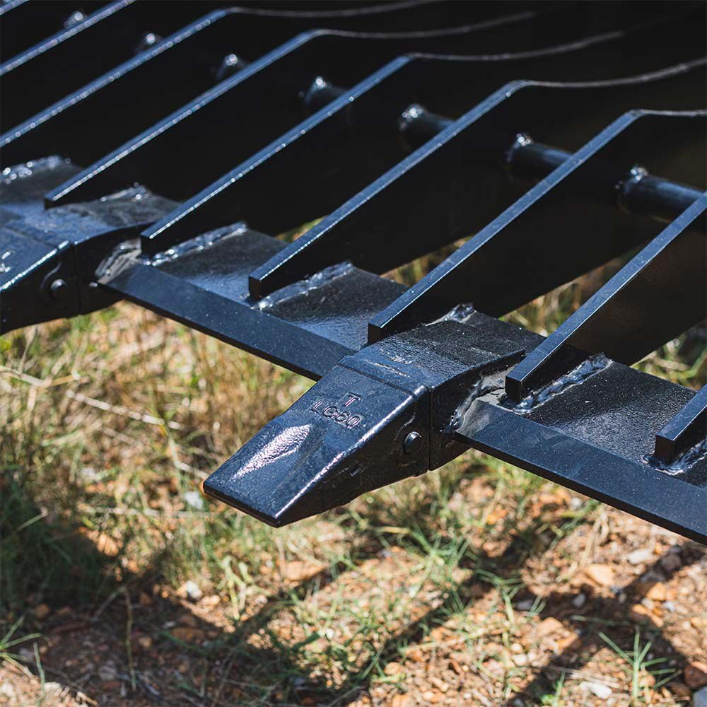 Titan Attachments 72in Skeleton Rock Bucket with Bolt-On Teeth, Skid Steer Quick Tach, Reinforced Side Cutters
