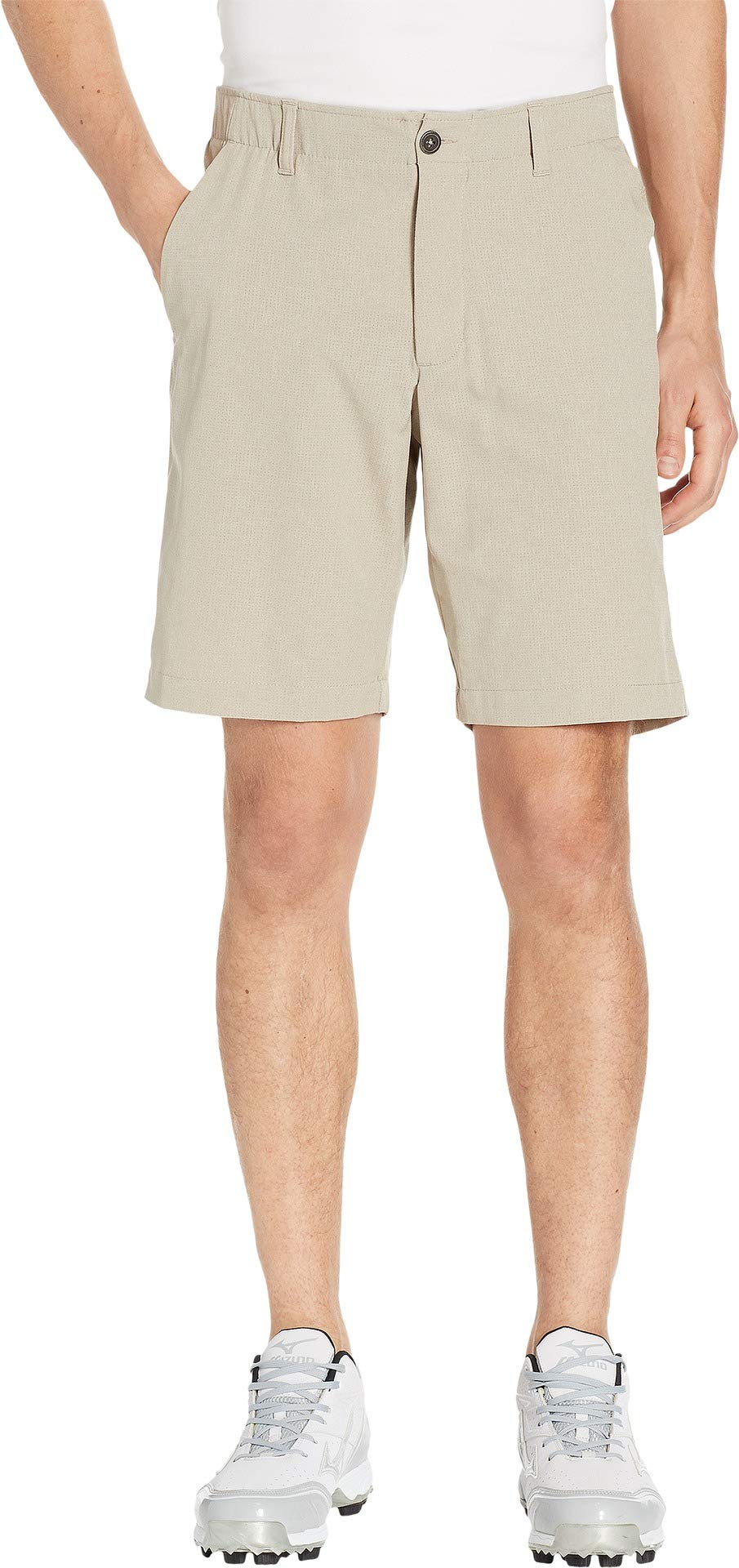 Under Armour Men's UA Showdown Vented Shorts 36 Brown