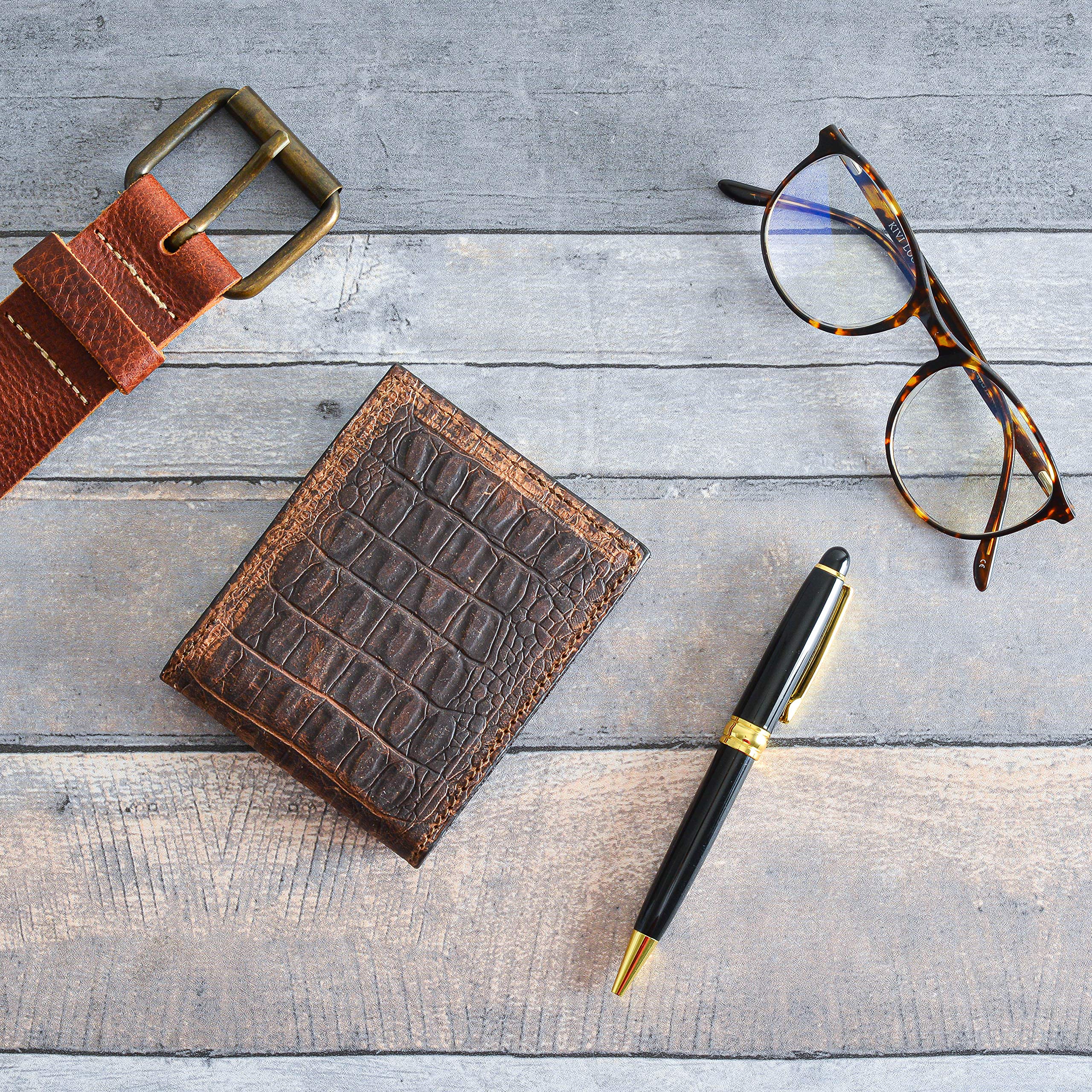 Twisted X Exotic Print Embossed Leather Trifold Wallet (Distressed Alligator)