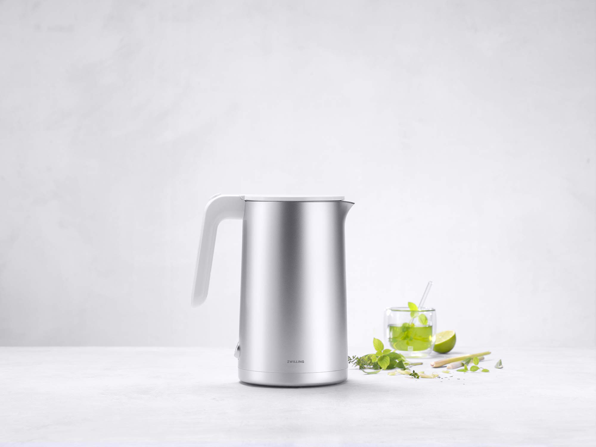 ZWILLING Enfinigy Cool Touch 1.5-Liter Electric Kettle, Cordless Tea Kettle & Hot Water, Silver