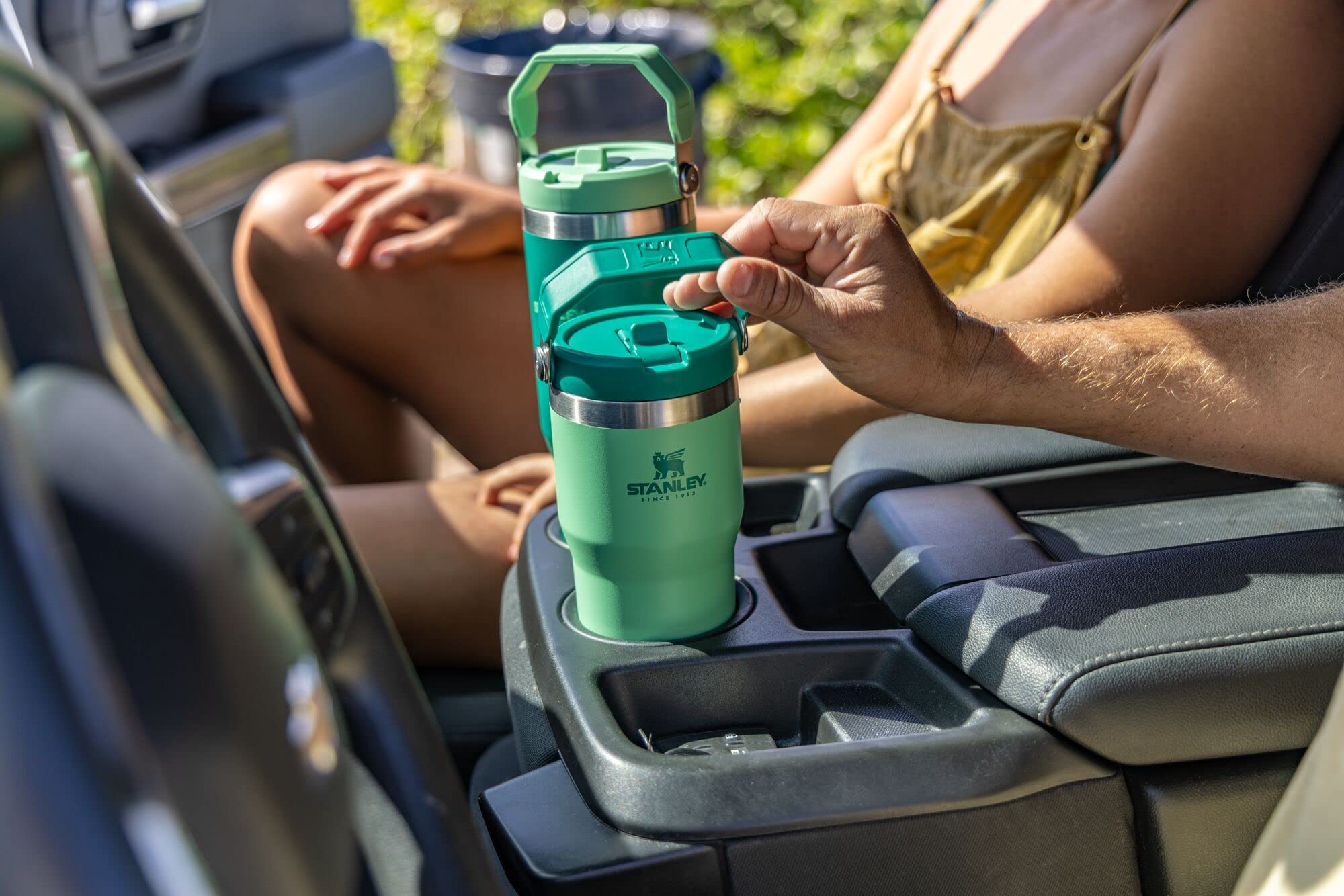Stanley IceFlow Stainless Steel Tumbler - Vacuum Insulated Water Bottle for Home, Office or Car Reusable Cup with Straw Leak Resistant Flip Cold for 12 Hours or Iced for 2 Days, Jade, 20OZ