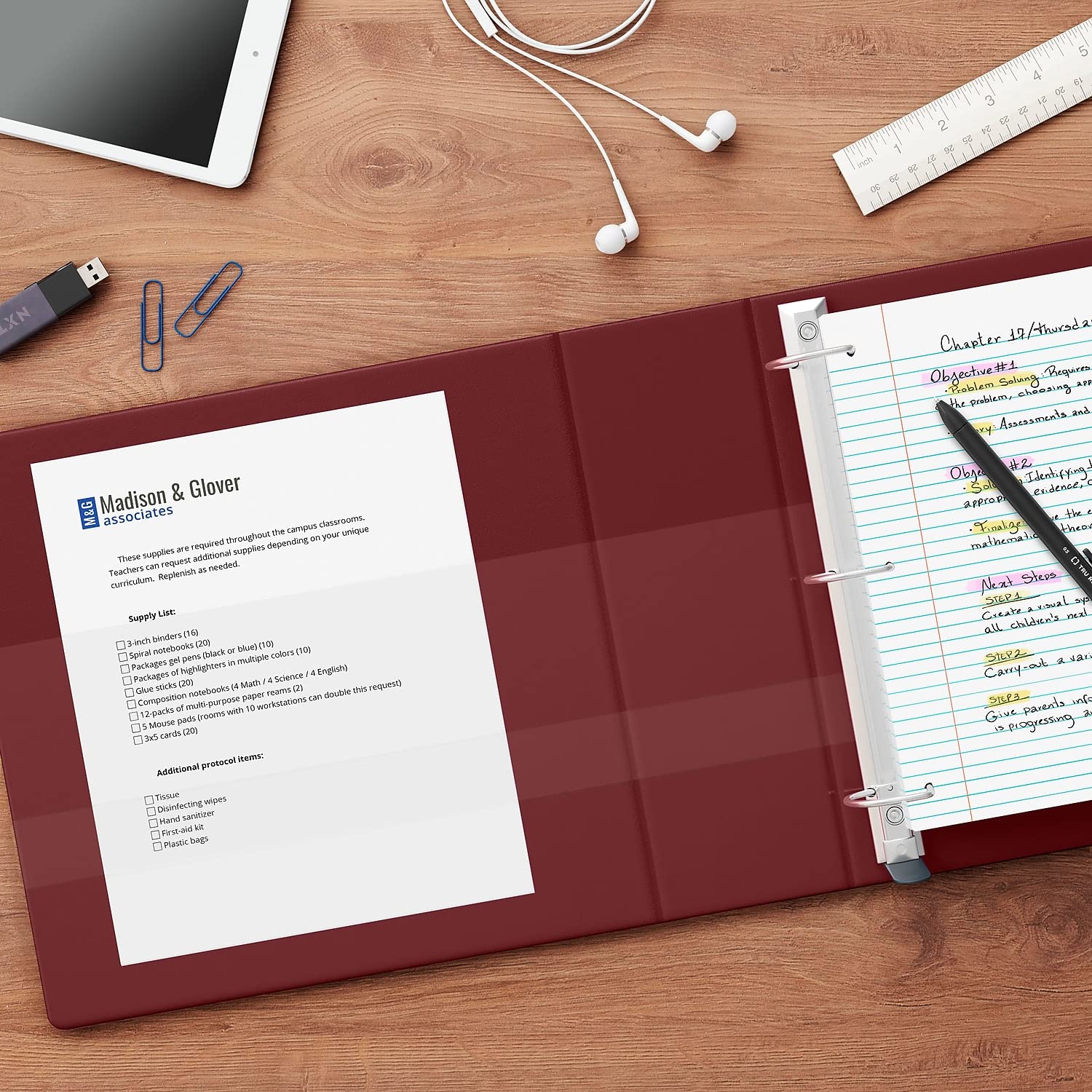 Staples 976019 3-Inch Staples Heavy-Duty Binder with D-Rings Maroon