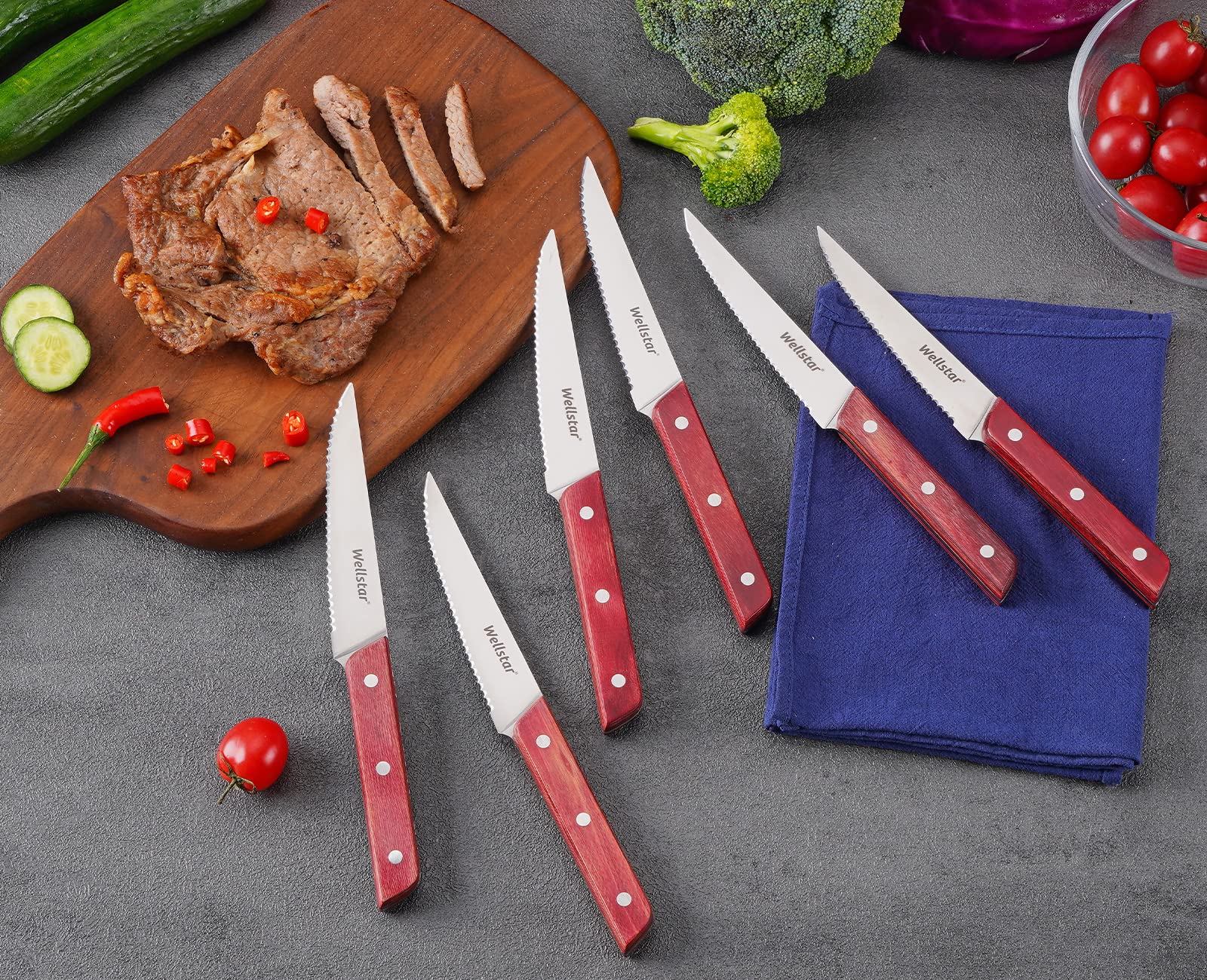 WELLSTAR Serrated Steak Knife Set of 6, Ultra Sharp Japanese Stainless Steel 4.5 inch Blade and Full Tang Pakkawood Handle Dinner Table Knives Pack for Home Kitchen Restaurant โ Triple Riveted
