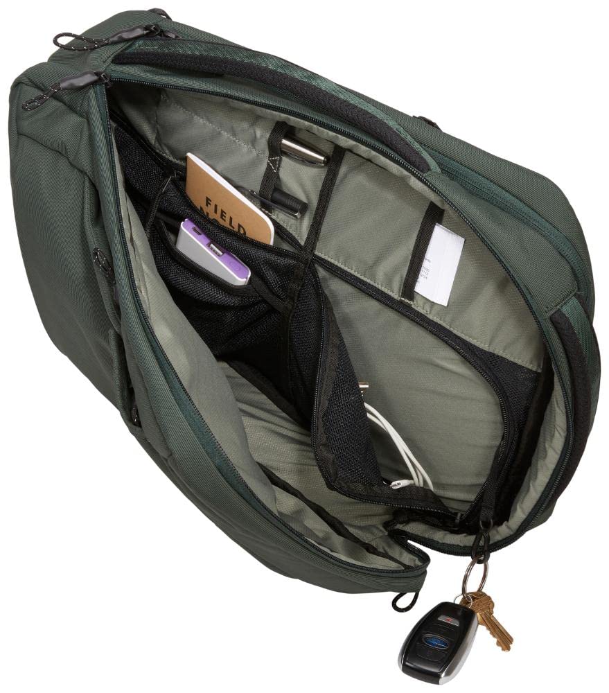 THULE(スーリー) Suree 3204491 Paramount Convertible Backpack, Capacity: 3.6 gal (16 L), Can Store Laptops, Racing Green