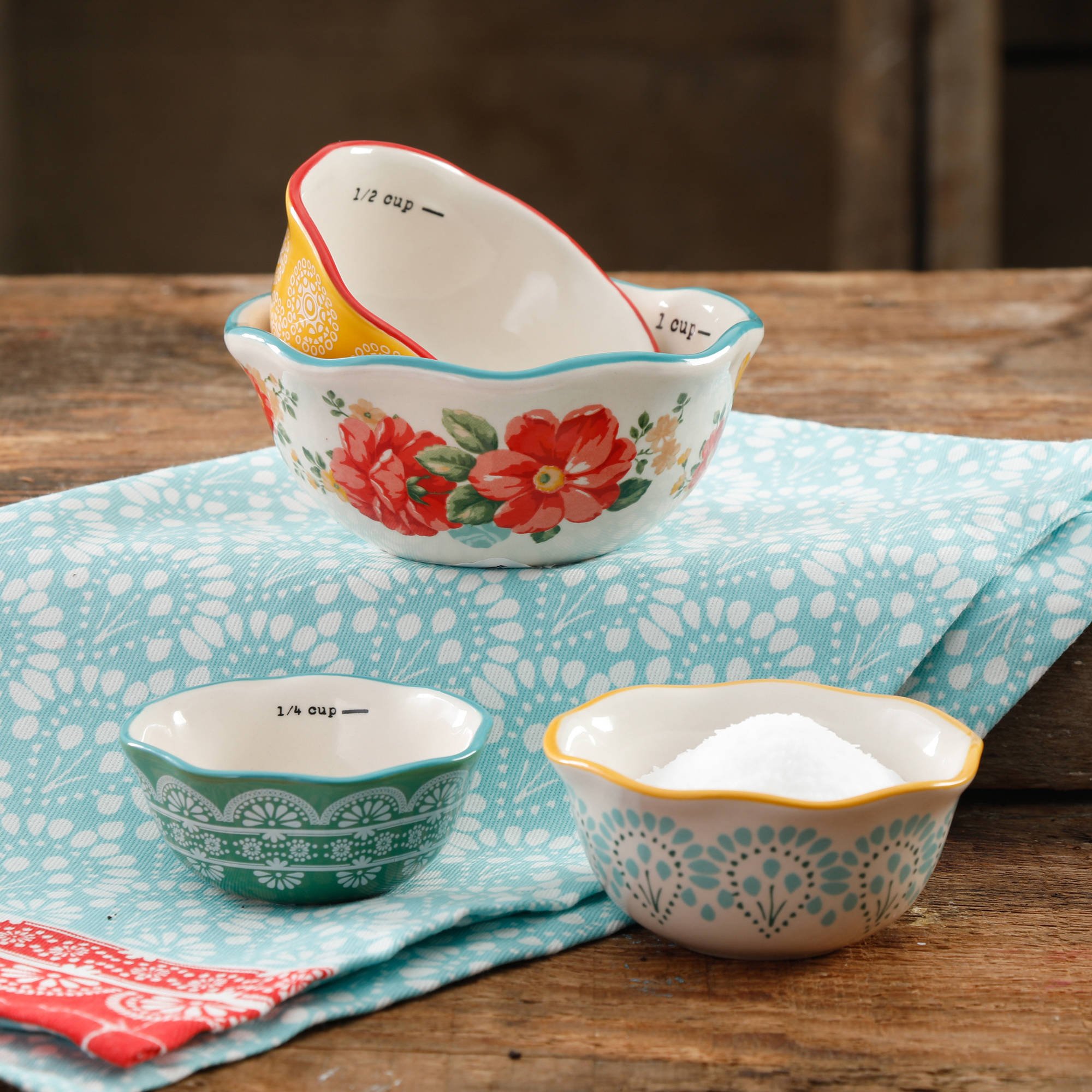 The Pioneer Woman Measuring Cups VINTAGE FLORAL