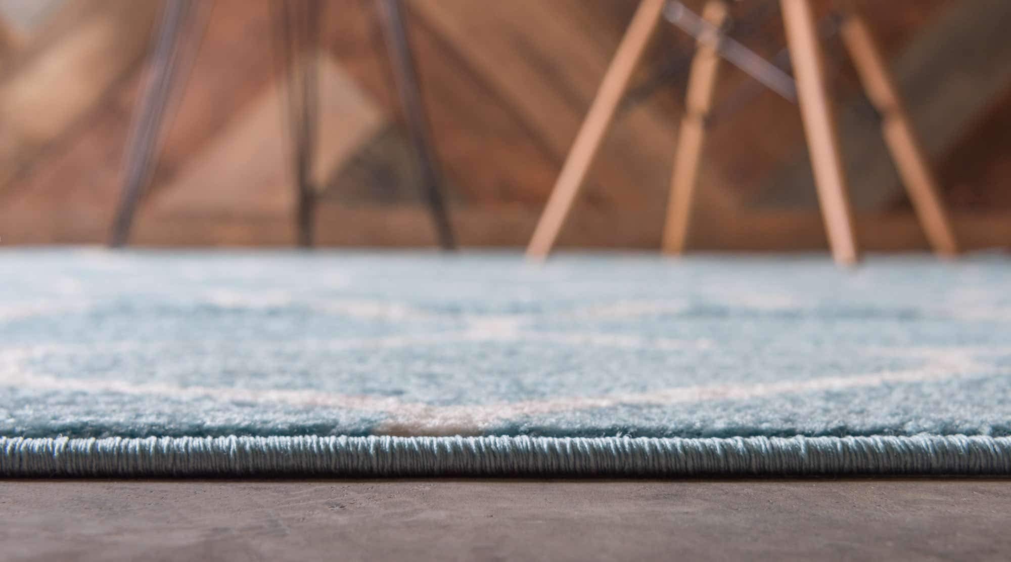 Unique Loom Trellis Frieze Collection Area Rug - Rounded (5' 1" x 8', Light Blue/ Ivory)