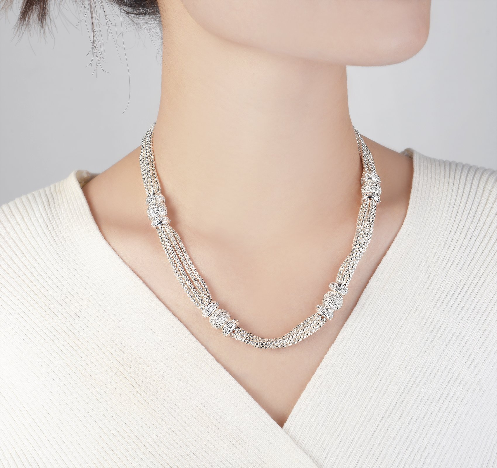 UNY JEWEL Style Trendy Elegant Vintage Unique David Fahsion style Lobster Claps Women Multi String Short Necklace (Silver)