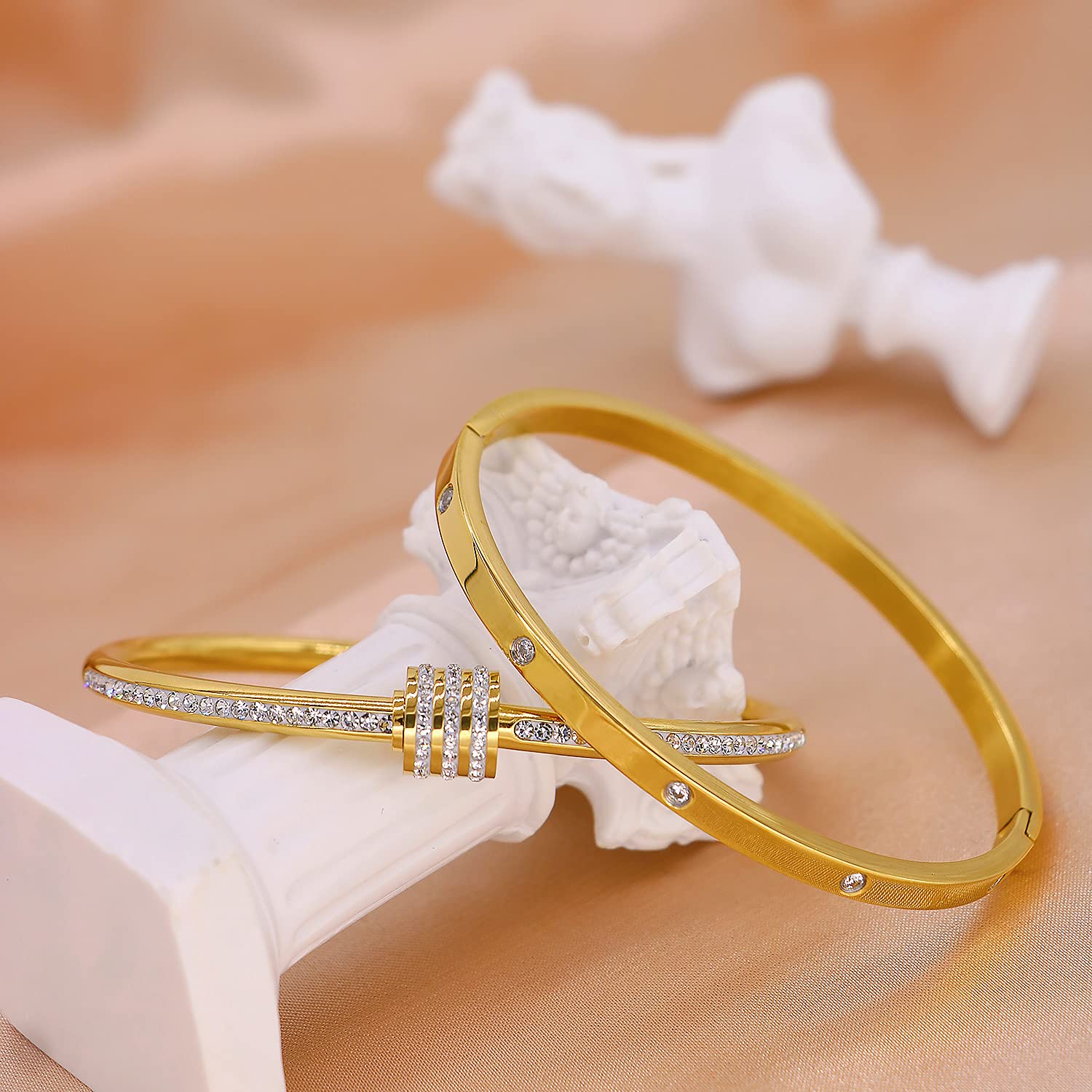 YUWINICER Women's Gold Plated Friendship Bracelet Personality Stackable Stainless Steel oval Bangle Bracelets Present the Gift of Love (2PS 4MM-Screw Gold)