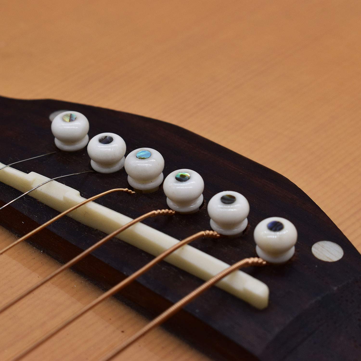Vencetmat Acoustic Guitar Bridge Pins, Pure Bone, Slotted, Ivory Color, Inlaid Abalone Dot