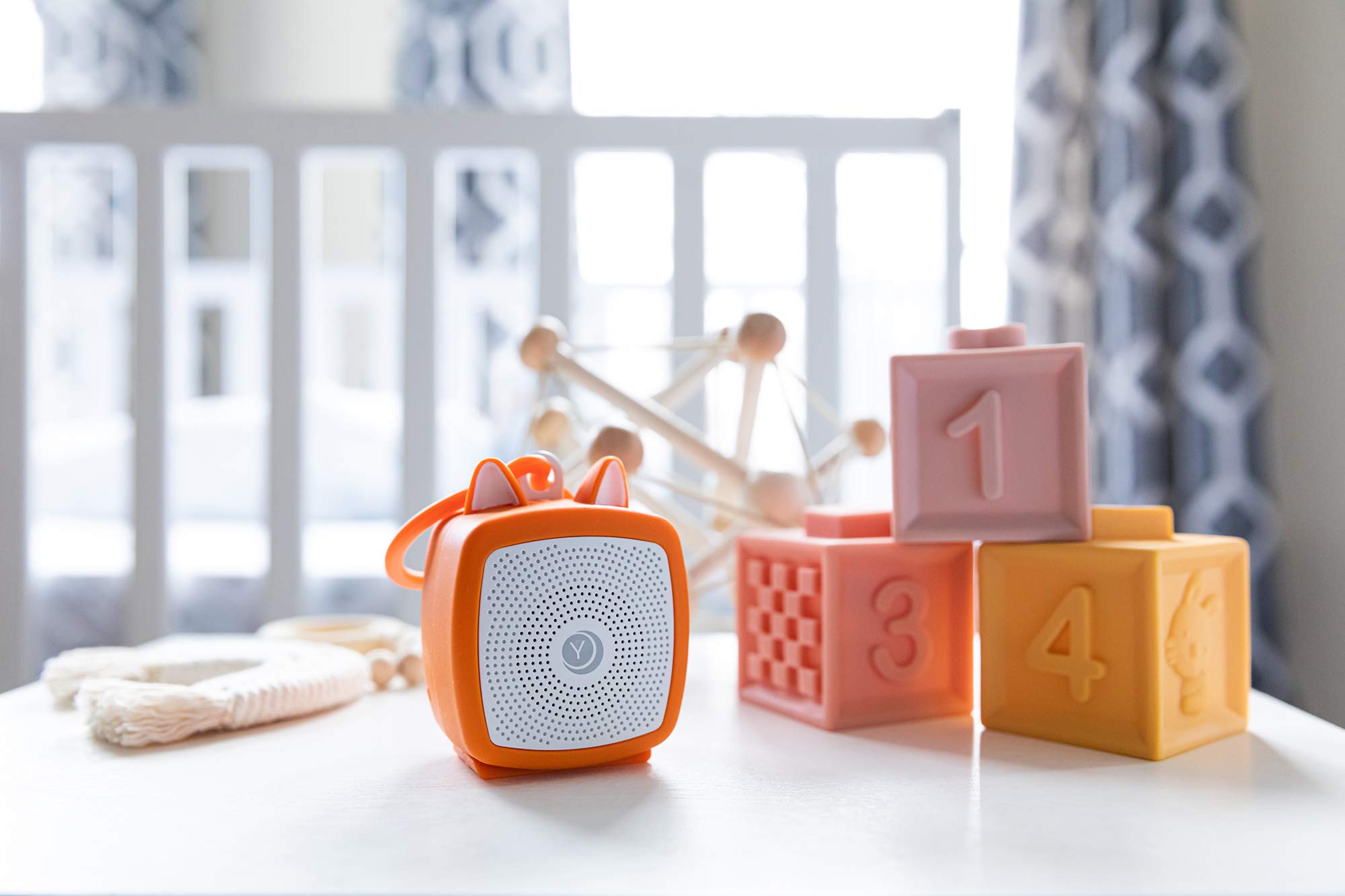 Yogasleep Pocket Baby Soother Fox, White Noise Machine, 6 Soothing Sounds & Timer for Better Sleep, Includes Brown Noise & Lullabies, Compact Size for Travel & Child Safe, Must Have Registry Gift