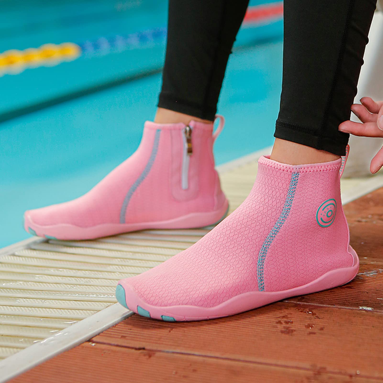 UMANPOO Women Water Shoes Men Barefoot Slip on Sneaker Swim Aqua Beach Running Walking Hiking Cycling Non Slip High Top (Pink B, Numeric_4.5)