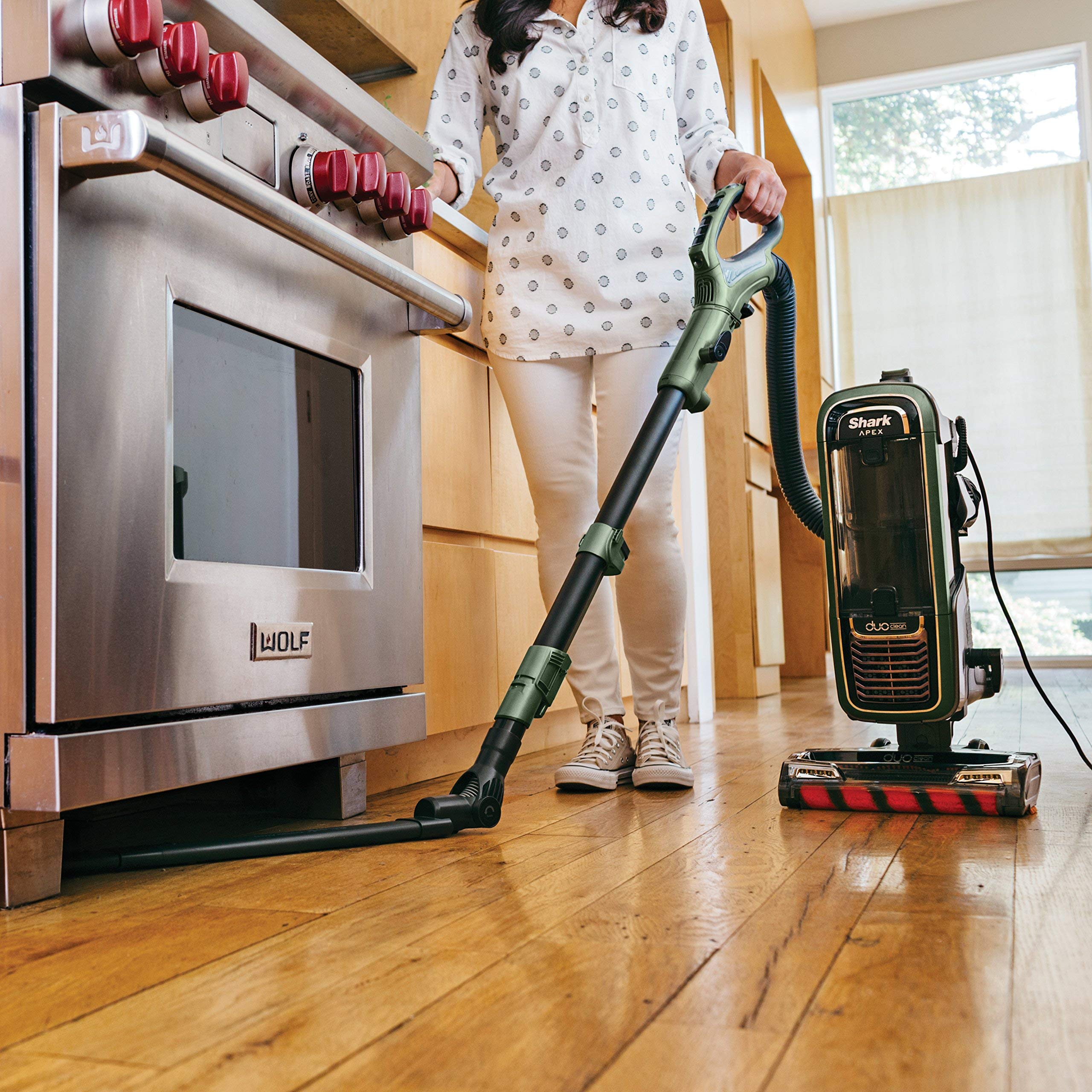 Shark AX951 APEX DuoClean HEPA Filter Anti Allergen Multi Surface Lift Away Upright Bagless Vacuum Cleaner, Green (Renewed)