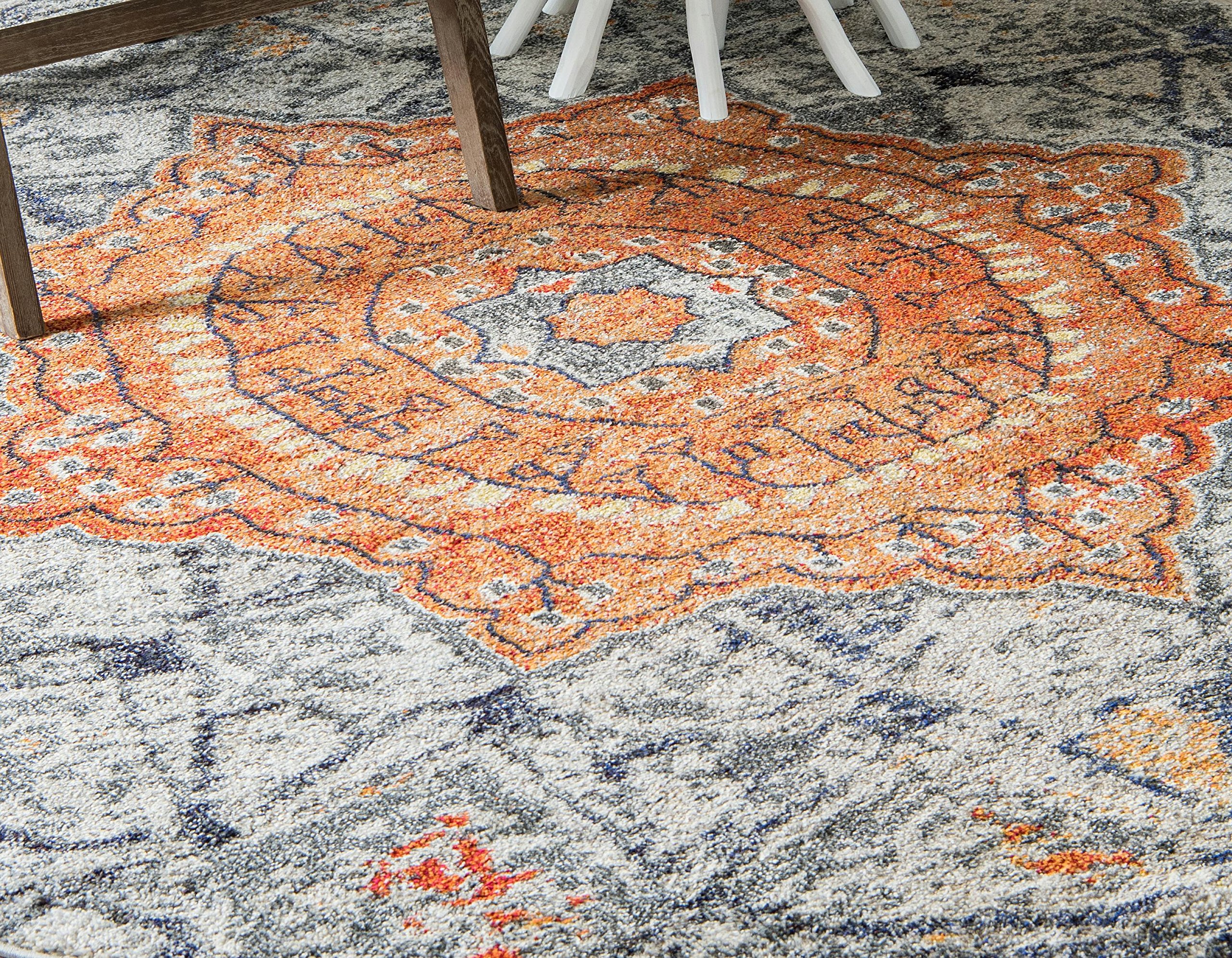 Unique Loom Vita Collection Modern Over-Dyed Center Medallion Vintage Area Rug, 4 ft x 4 ft, Gray/Ivory
