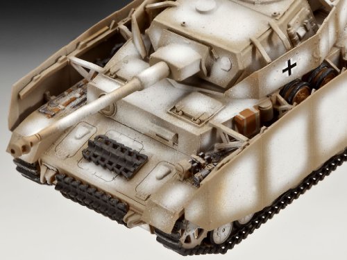 Revell of Germany 03184 Panzer IV Ausf. H Plastic Model Kit