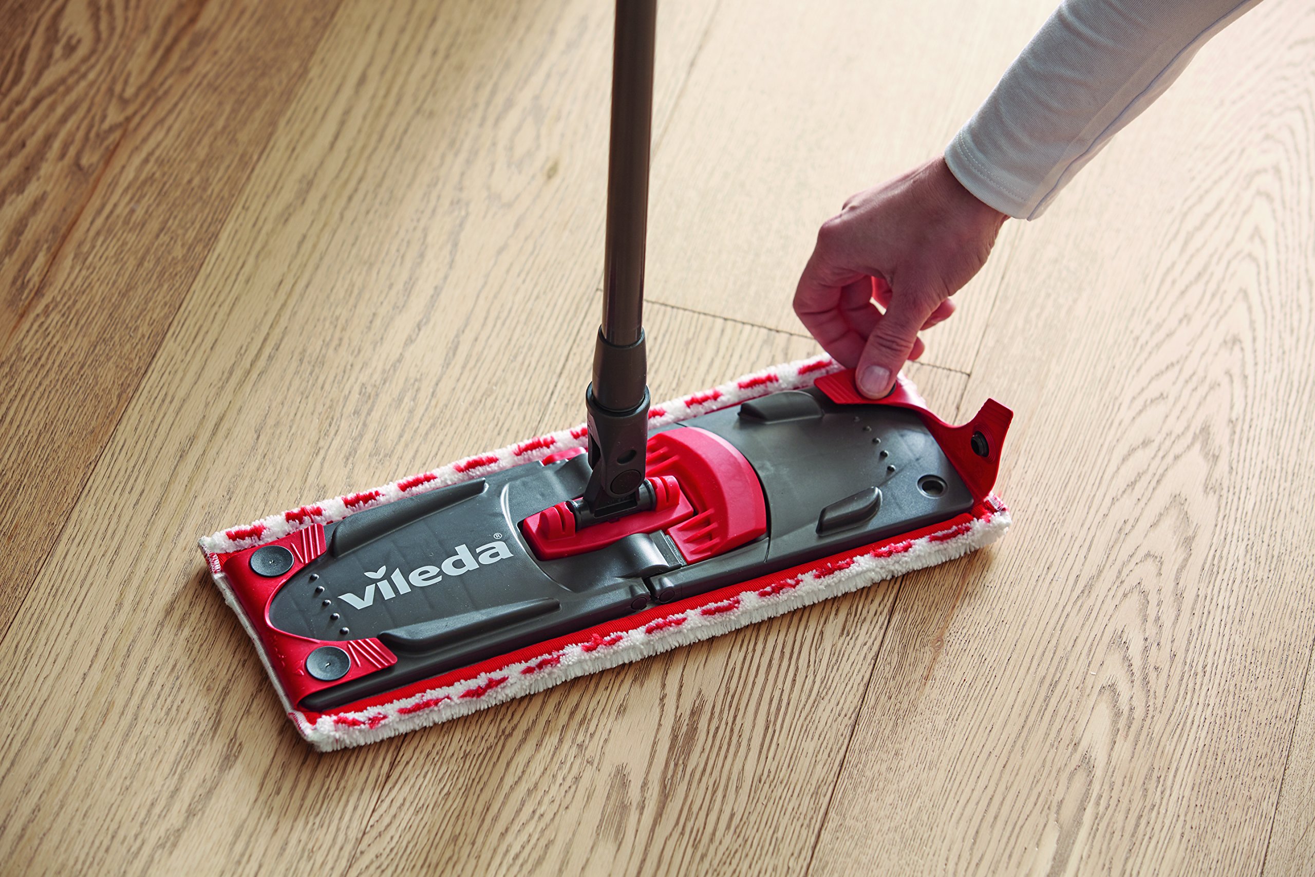 Vileda Ultramax Power 155743 2-in-1 Metal/Black Red Micro-Fibre Flat Mop Cleaning System (14 x 35 x 150cm)