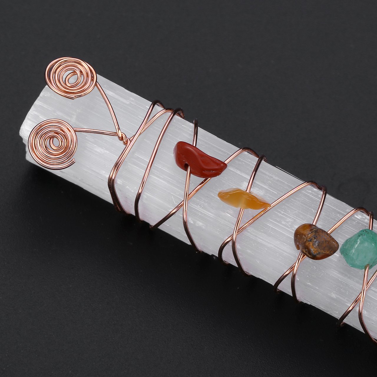Top Plaza 7 Chakra Reiki Healing Crystal Copper Wire Wraped Raw Selenite Stick for Yoga Meditation Balancing(7 Chakra Chip Stone)