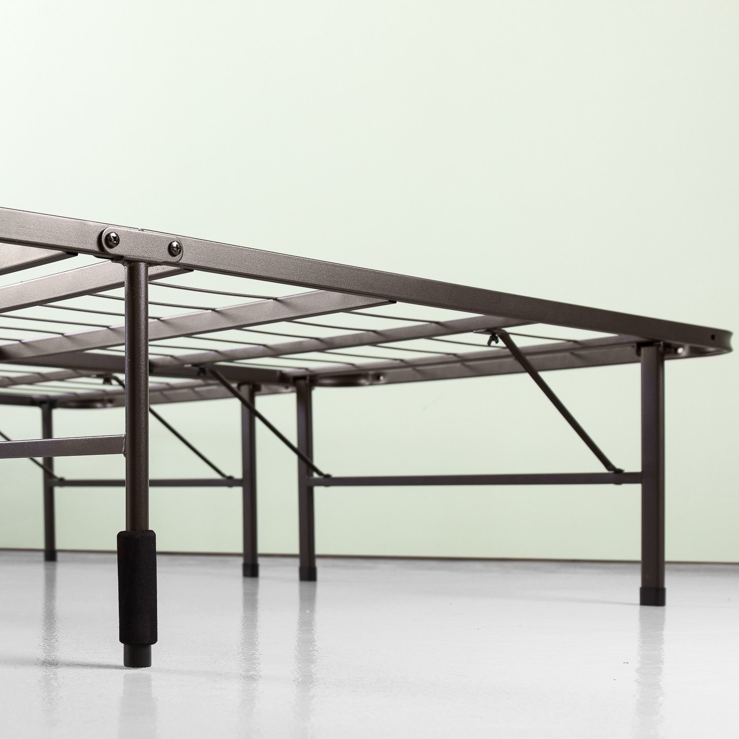 Zinus 14 Inch SmartBase Mattress Foundation/Platform Bed Frame/Box Spring Replacement/Quiet Noise-Free/Maximum Under-bed Storage in Industrial Brown, Full
