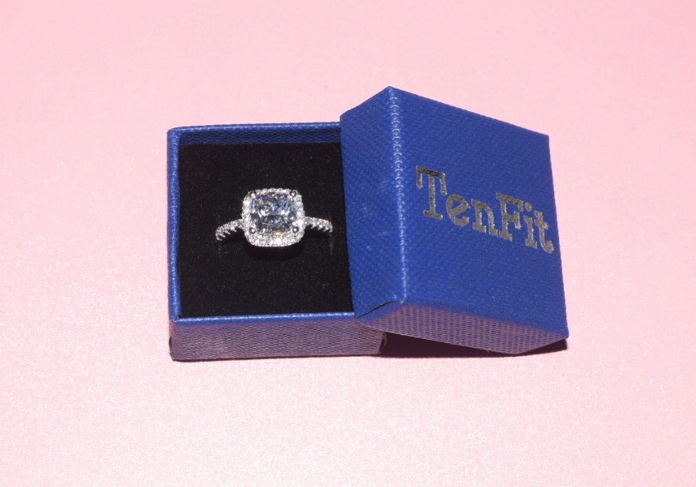 TenFit Jewelry 3 Carat VVS1 Simulated Diamond Engagement ring for Women silver Wedding Jewelry