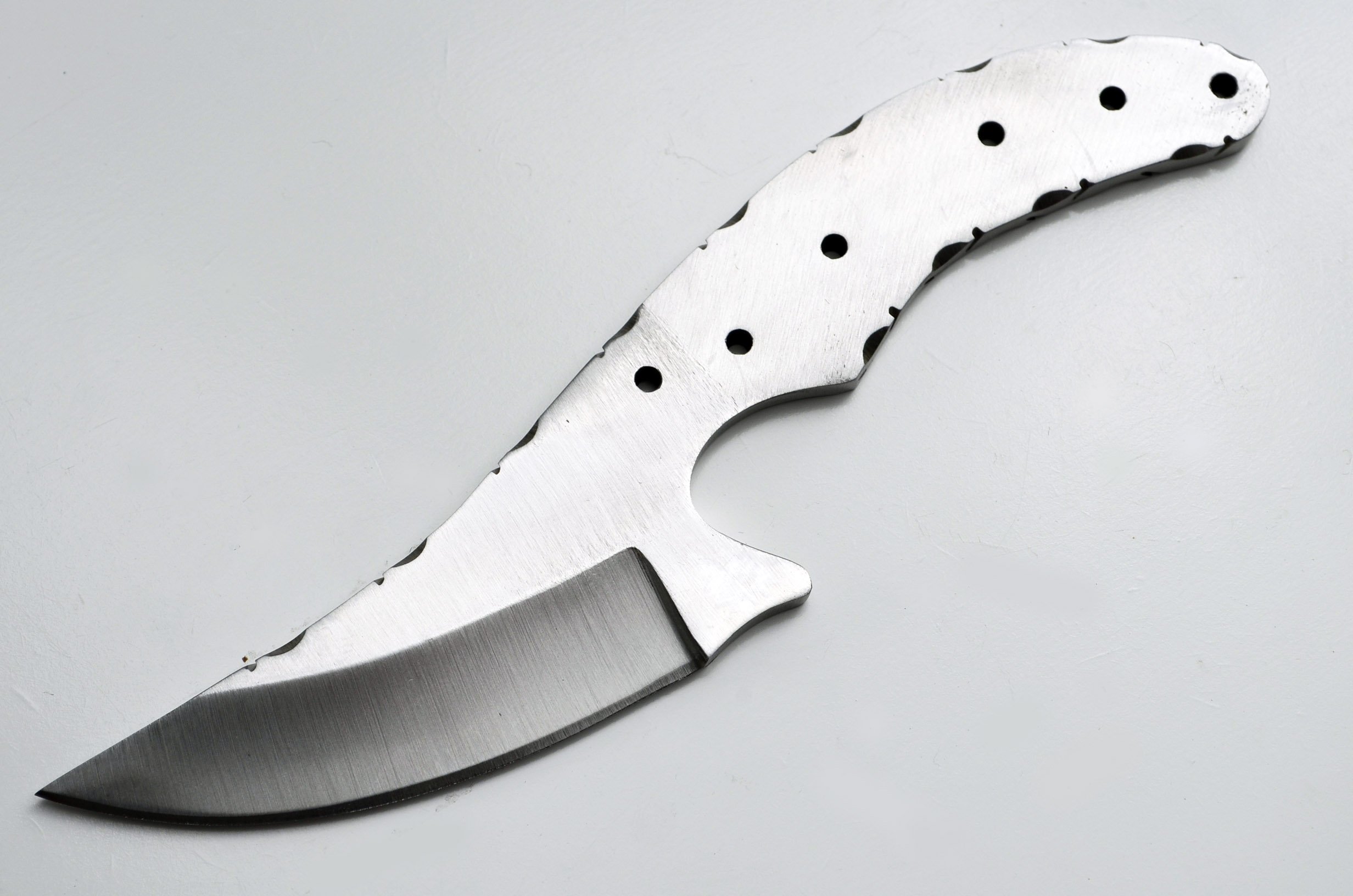 Whole Earth Supply Curved Upswept D-2 Steel Knife Making Blank Blade Hunting Skinning Skinner D2 Knives