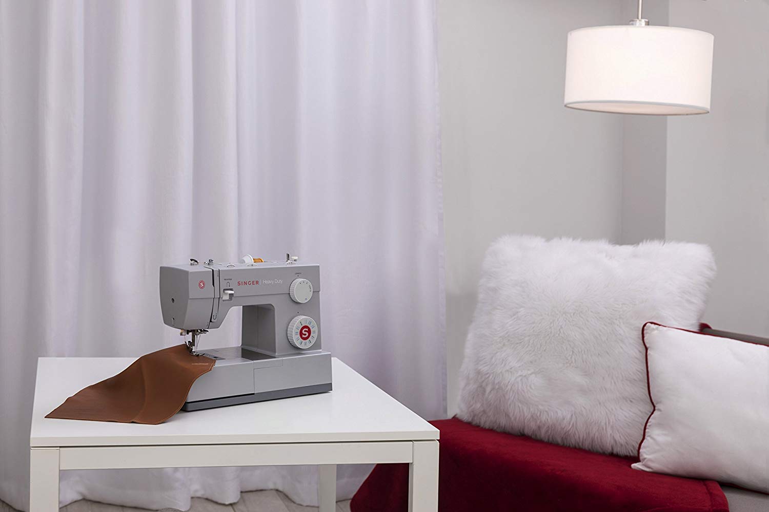 SINGER | Heavy Duty 4432 Sewing Machine with Durable and Fully-Padded Machine Carrying Case